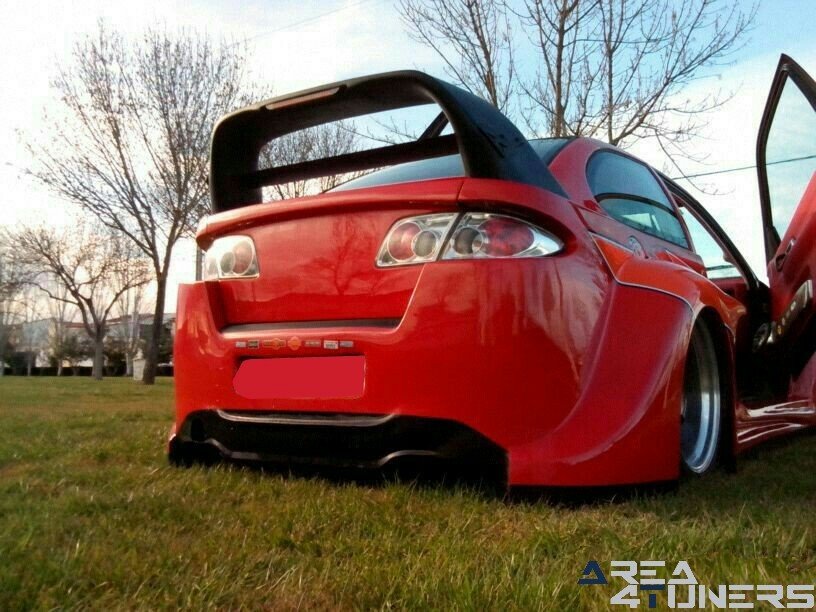 AREA4TUNERS COCHE TUNING SEAT CÓRDOBA RAYO MCQUEEN