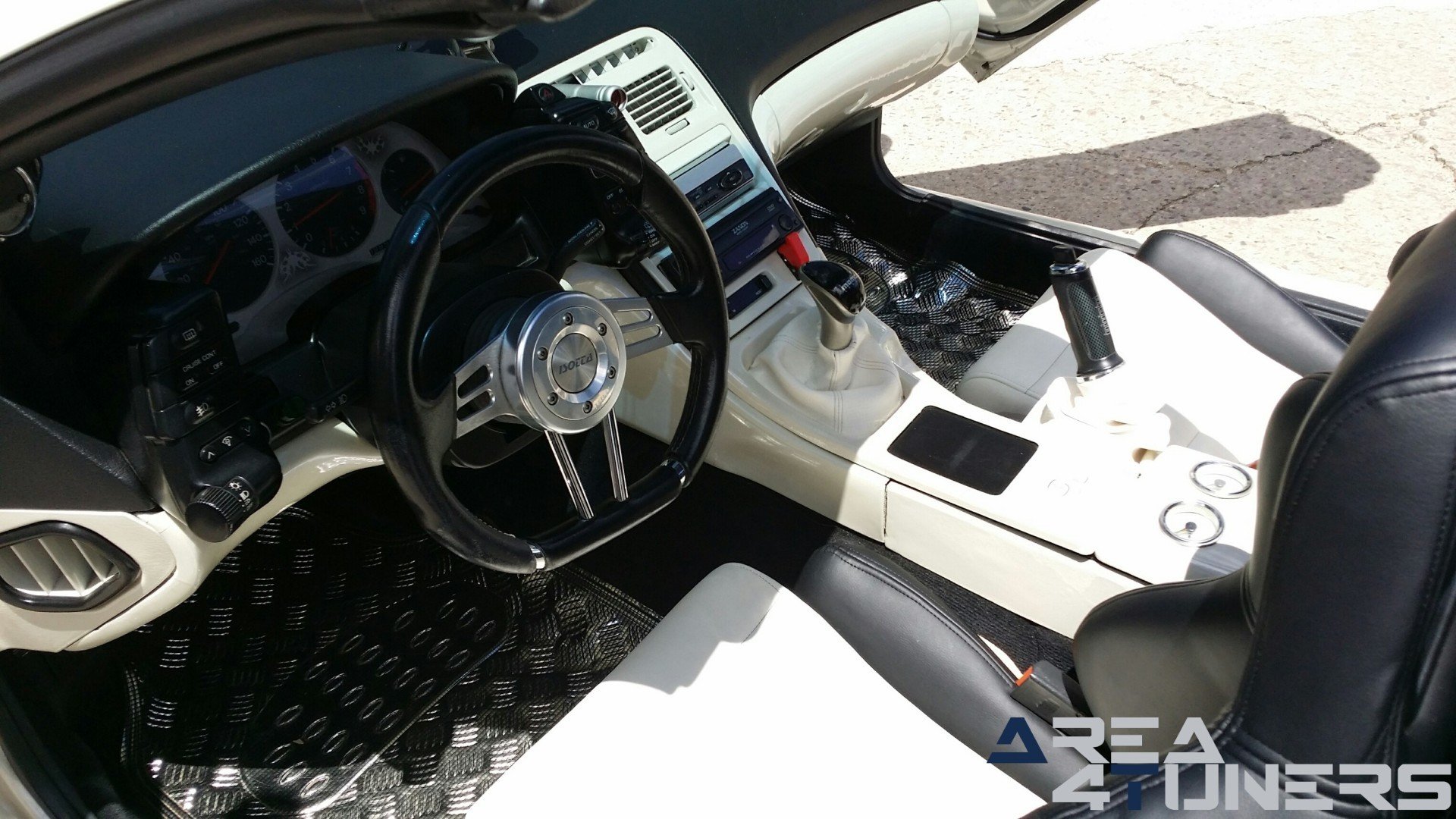 REPORTAJE COCHE TUNING AREA4TUNERS Nissan 300zx Import Asturies