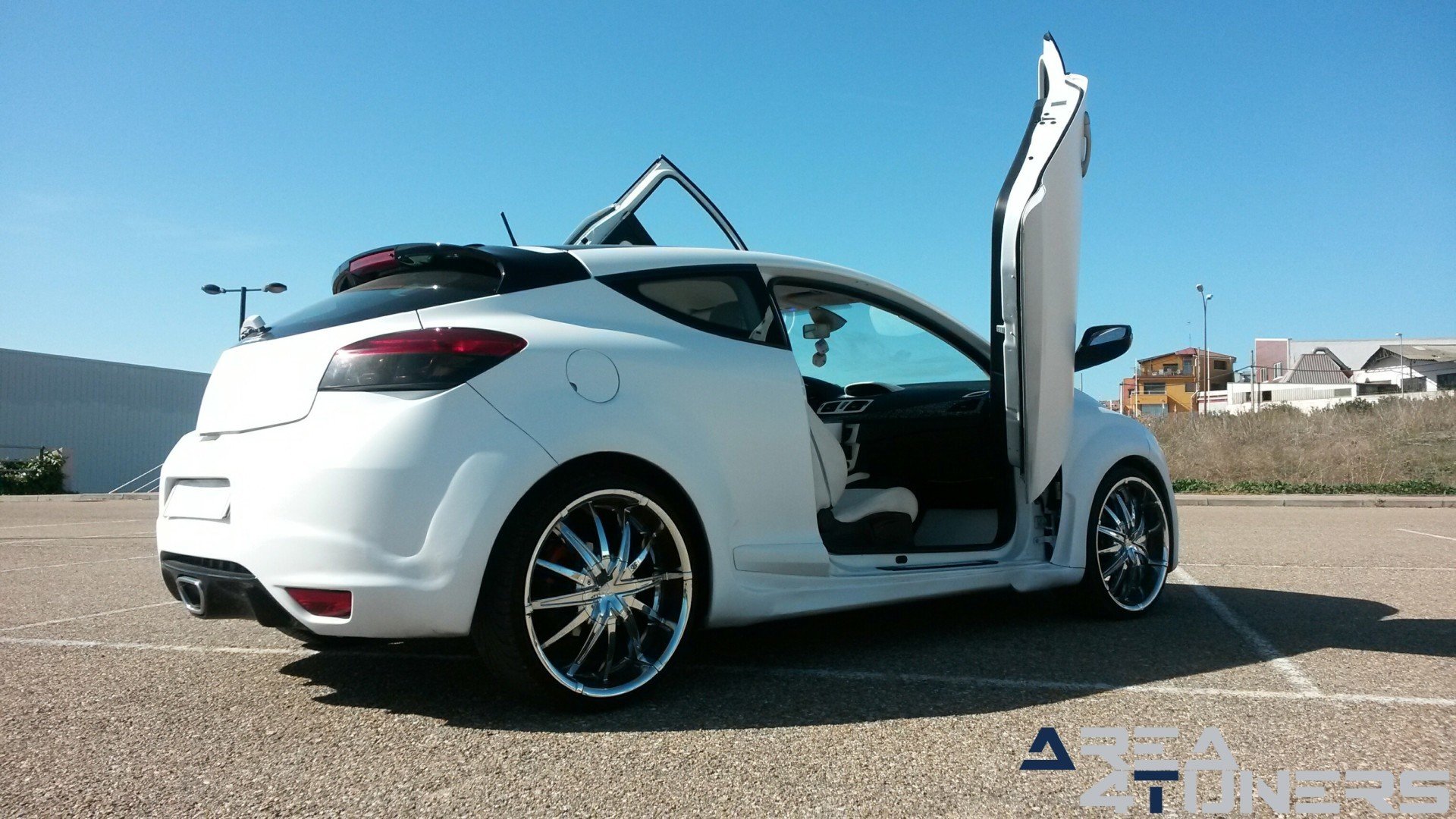 AREA4TUNERS COCHE TUNING RENAULT MEGANE STREET TUNING