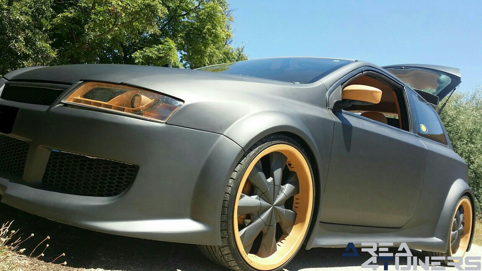 REPORTAJE COCHE TUNING AREATUNERS Fiat Stilo Esto Es Car Audio