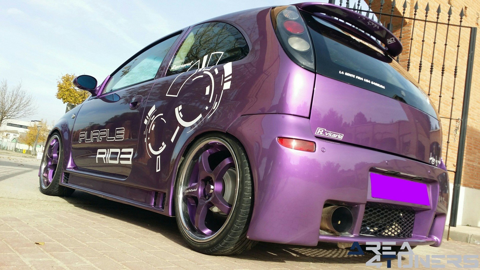 AREA4TUNERS COCHE TUNING OPEL CORSA PURPLE RIDE BUBBLE