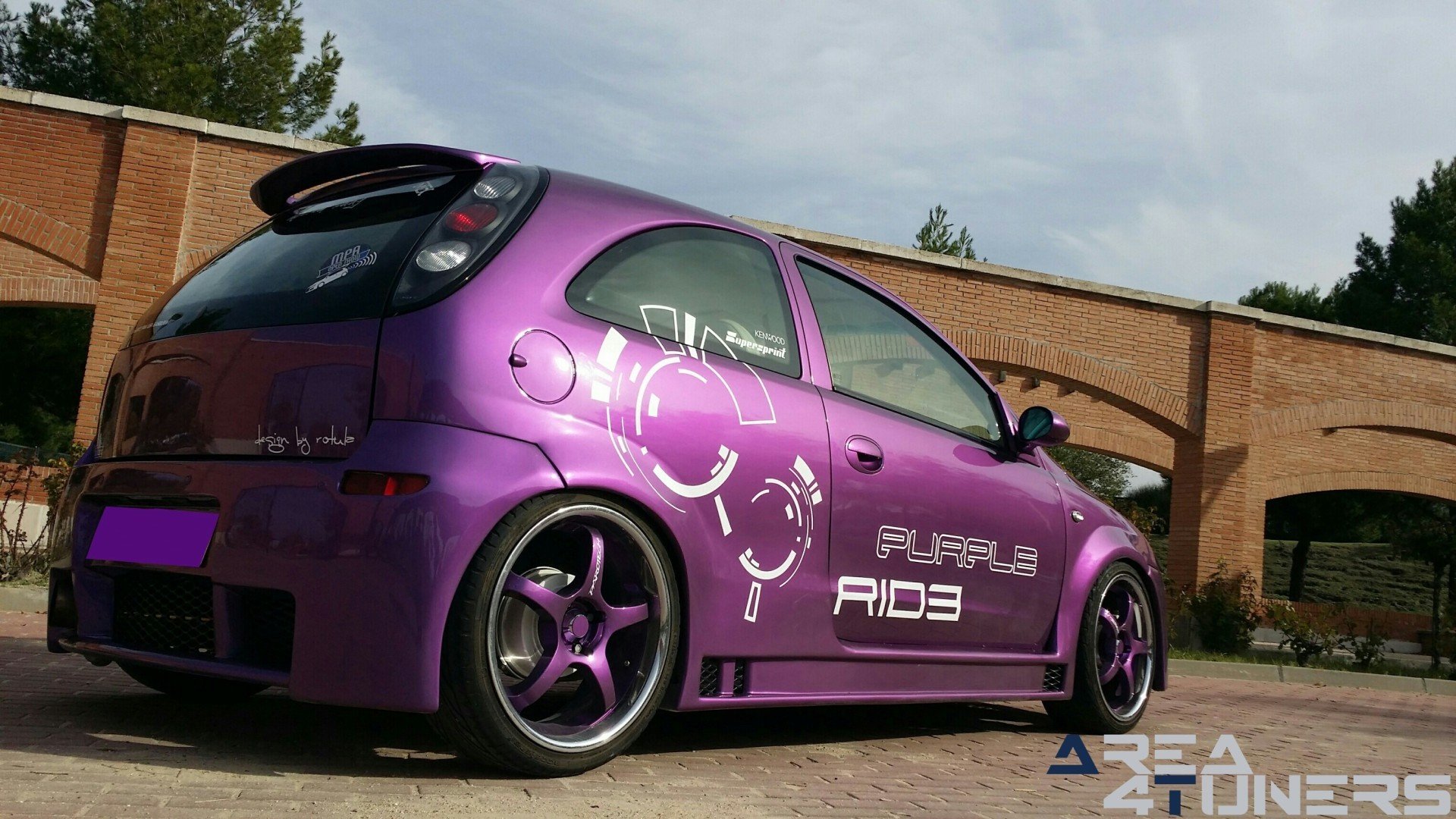 AREA4TUNERS COCHE TUNING OPEL CORSA PURPLE RIDE BUBBLE