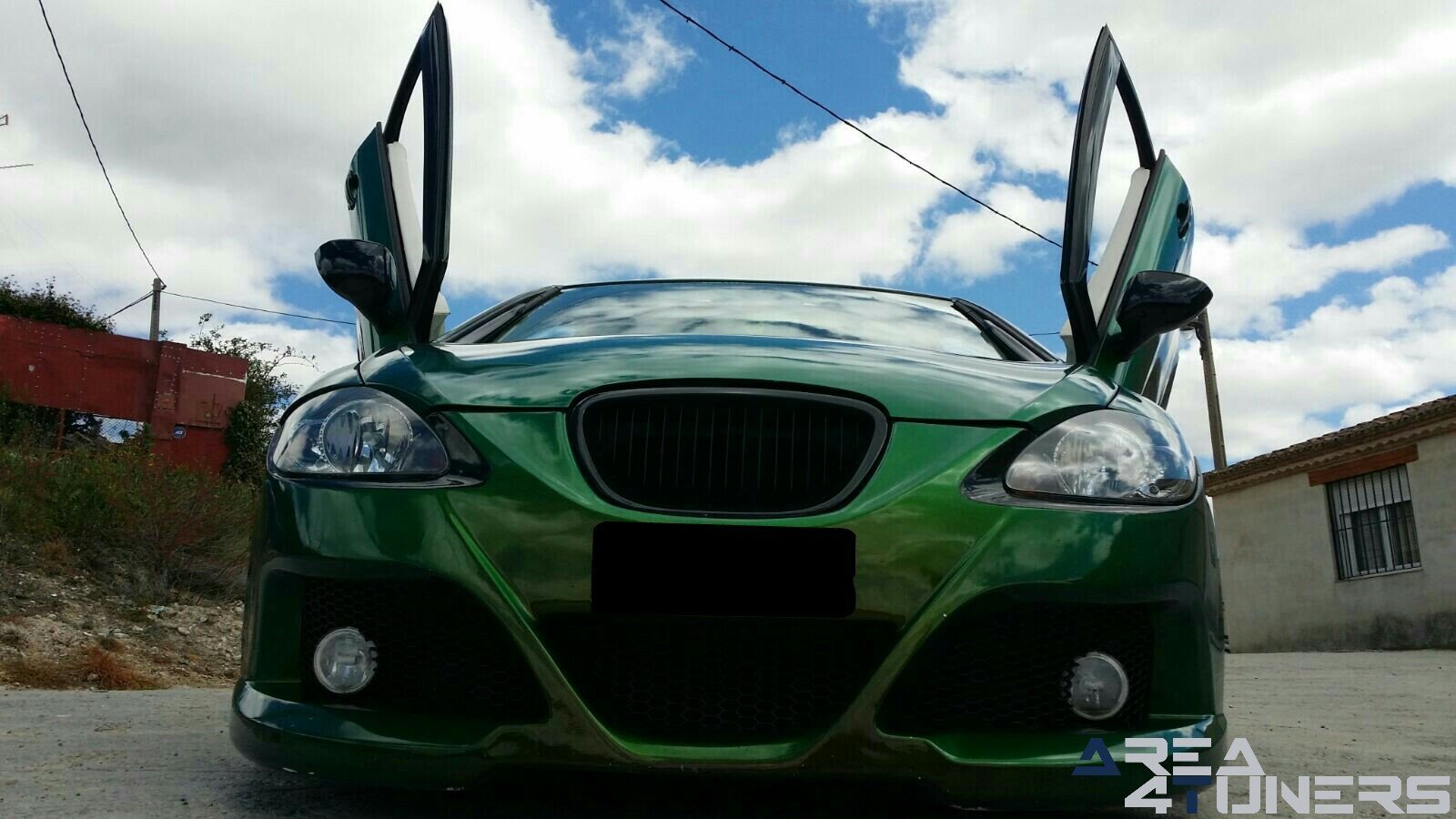 AREA4TUNERS COCHE TUNING SEAT LEÓN GREEN CELTIC