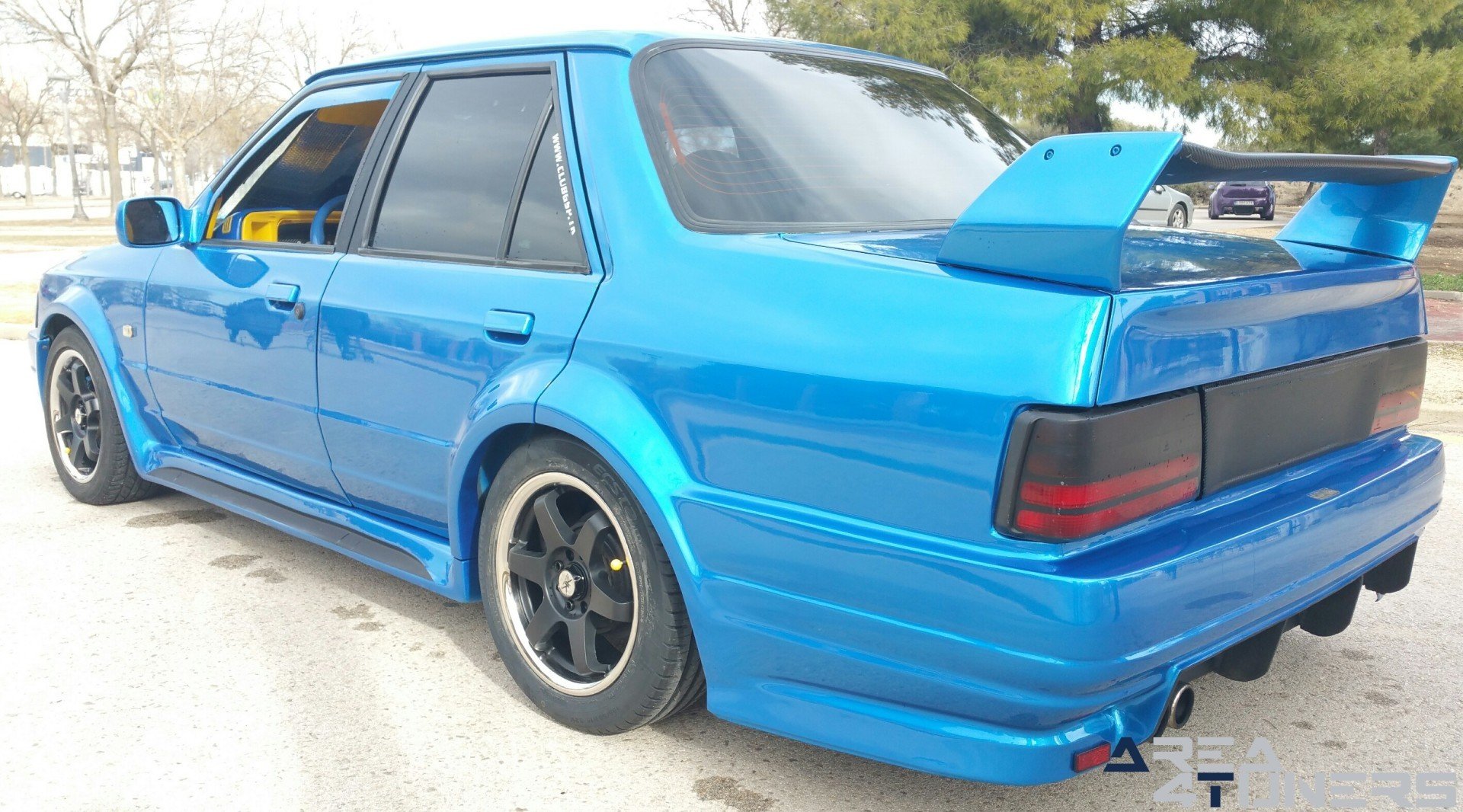 REPORTAJE COCHE TUNING AREA4TUNERS Ford Orión Constelación