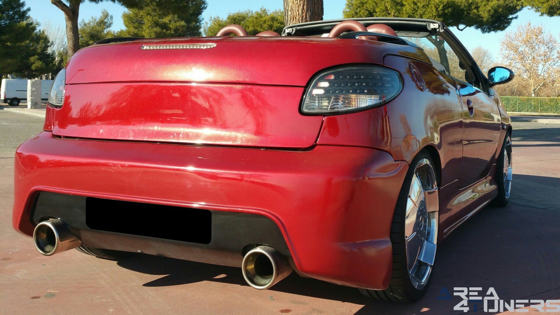 REPORTAJE COCHE TUNING AREA4TUNERS Peugeot 206 Kit kat