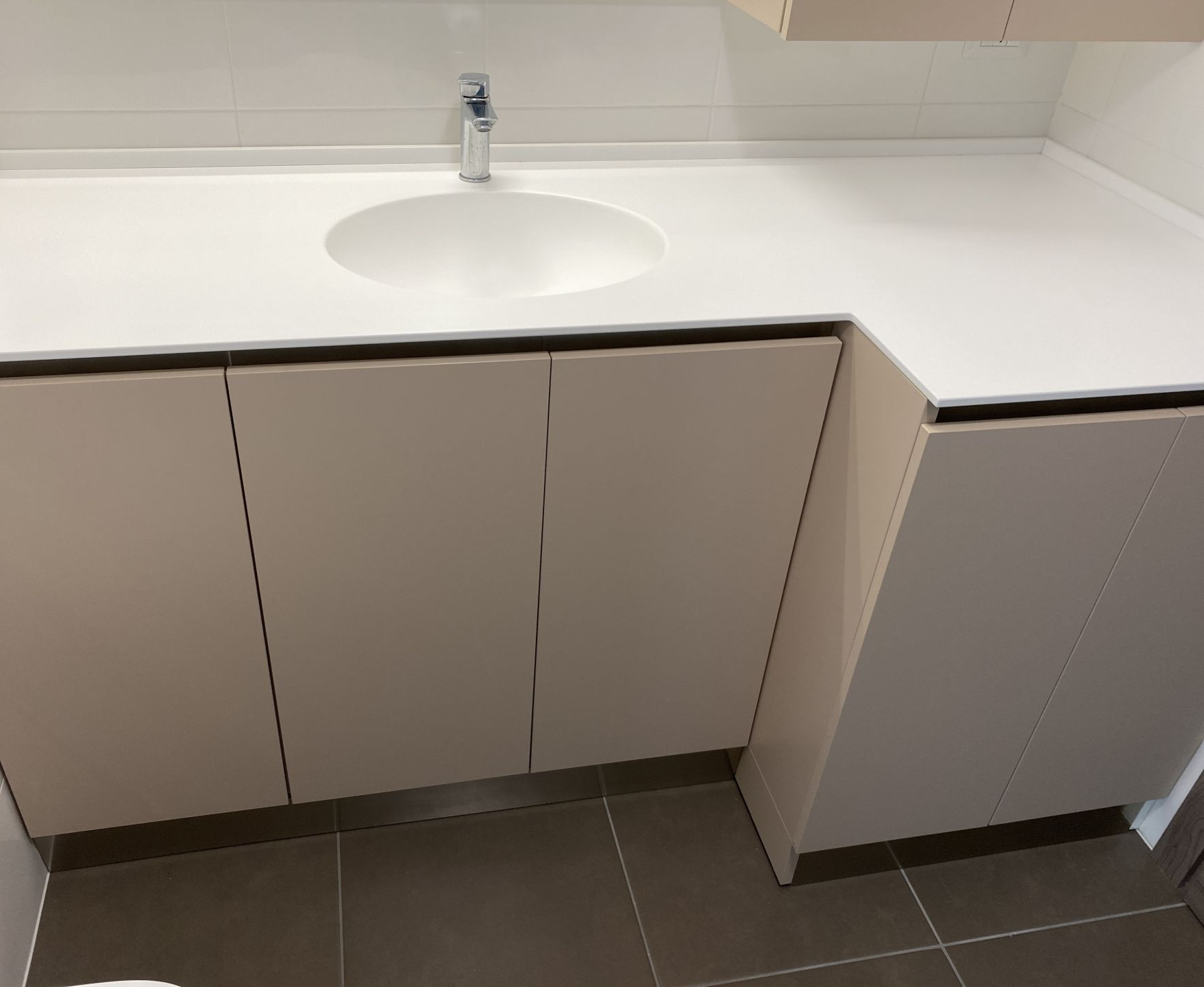 Piani per cucina e bagno in Betacryl - Ottavio snc arredamenti