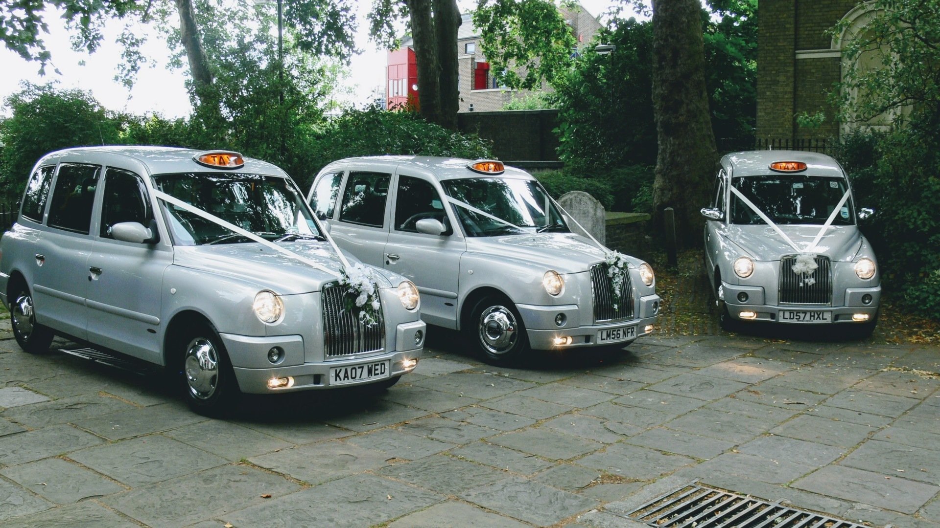 Silver TX4 Wedding Taxis from Wedding Taxi Premier