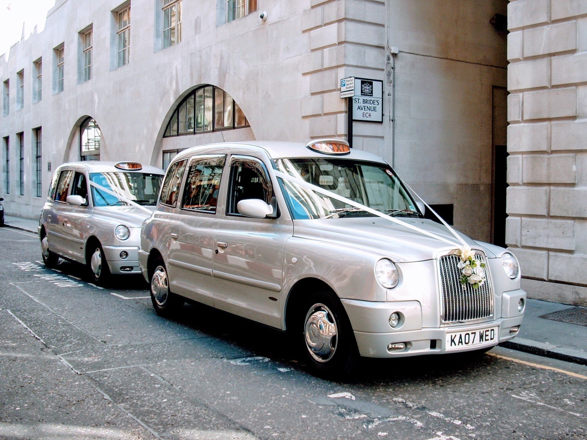 Silver TX4 Wedding Taxis from Wedding Taxi Premier