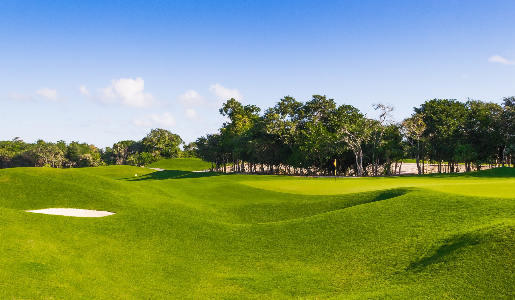 GOLF EN MEXICO - GOLF Y YATES EN CANCUN CADDIE GIRLS
