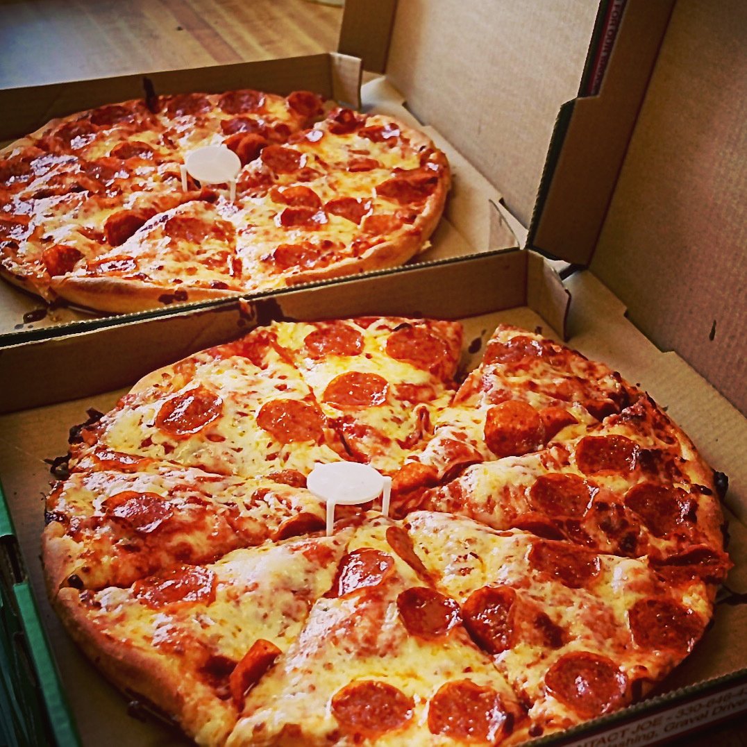 Home [www.ipizzaniles.com]