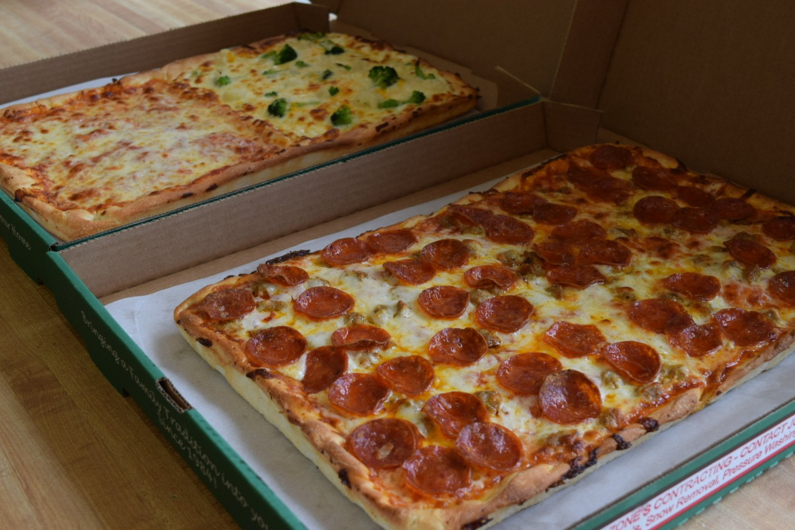 Home [www.ipizzaniles.com]