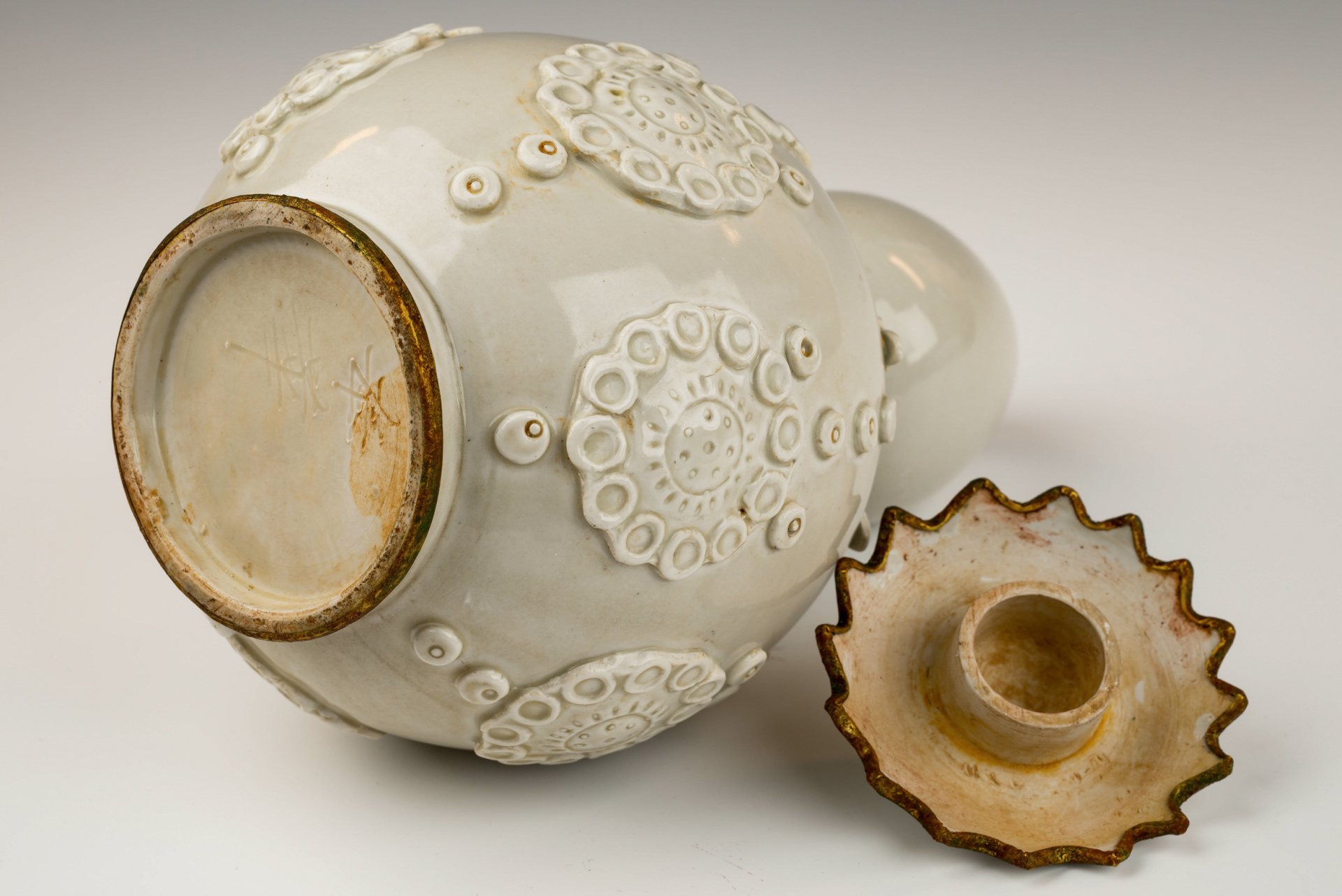 Chinese ancient fine art Northern Song Dynasty Ding Kiln Stoneware