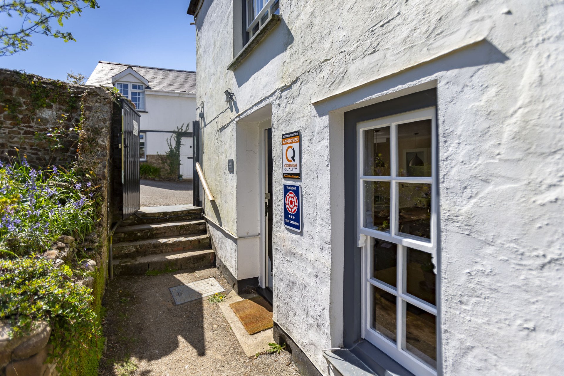 Bed & breakfast rooms | Bude, Cornwall | Stratton Gardens