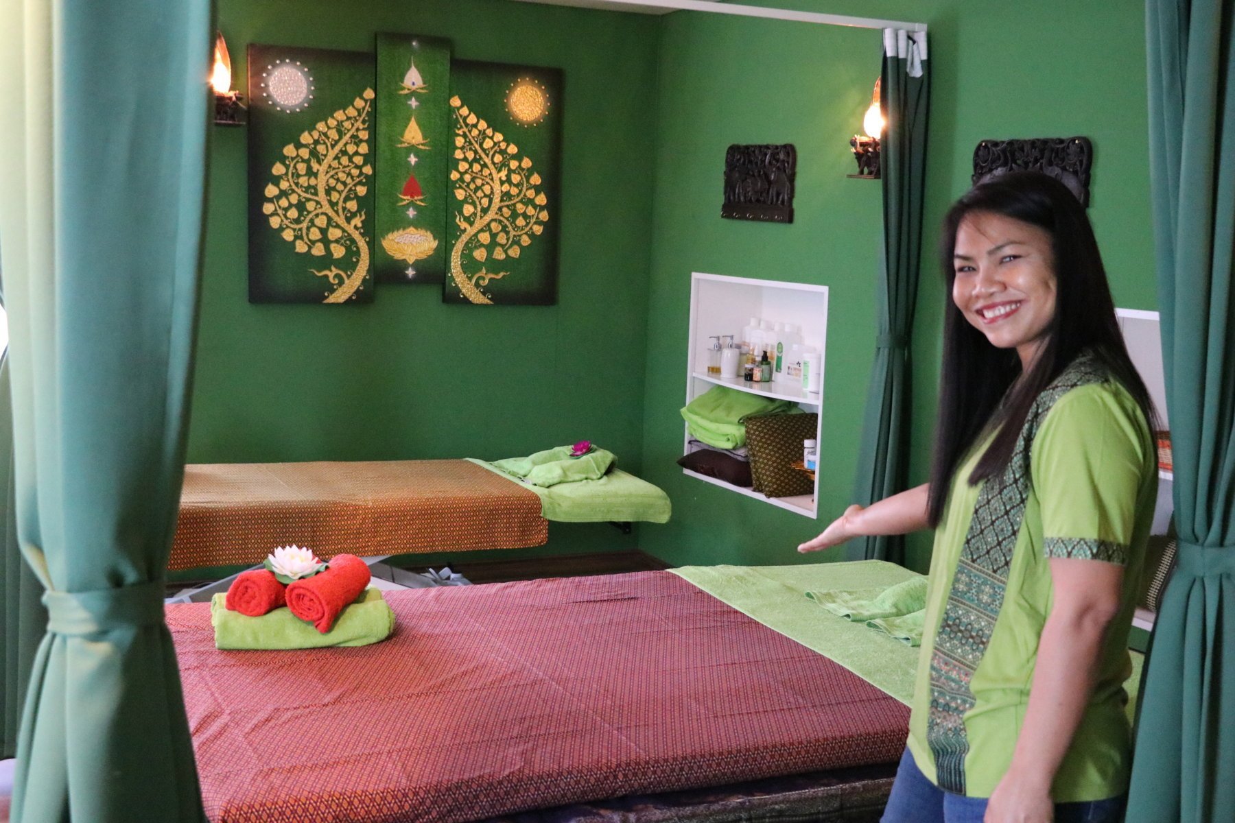 Somjai Thaimassage Deckenpfronn
