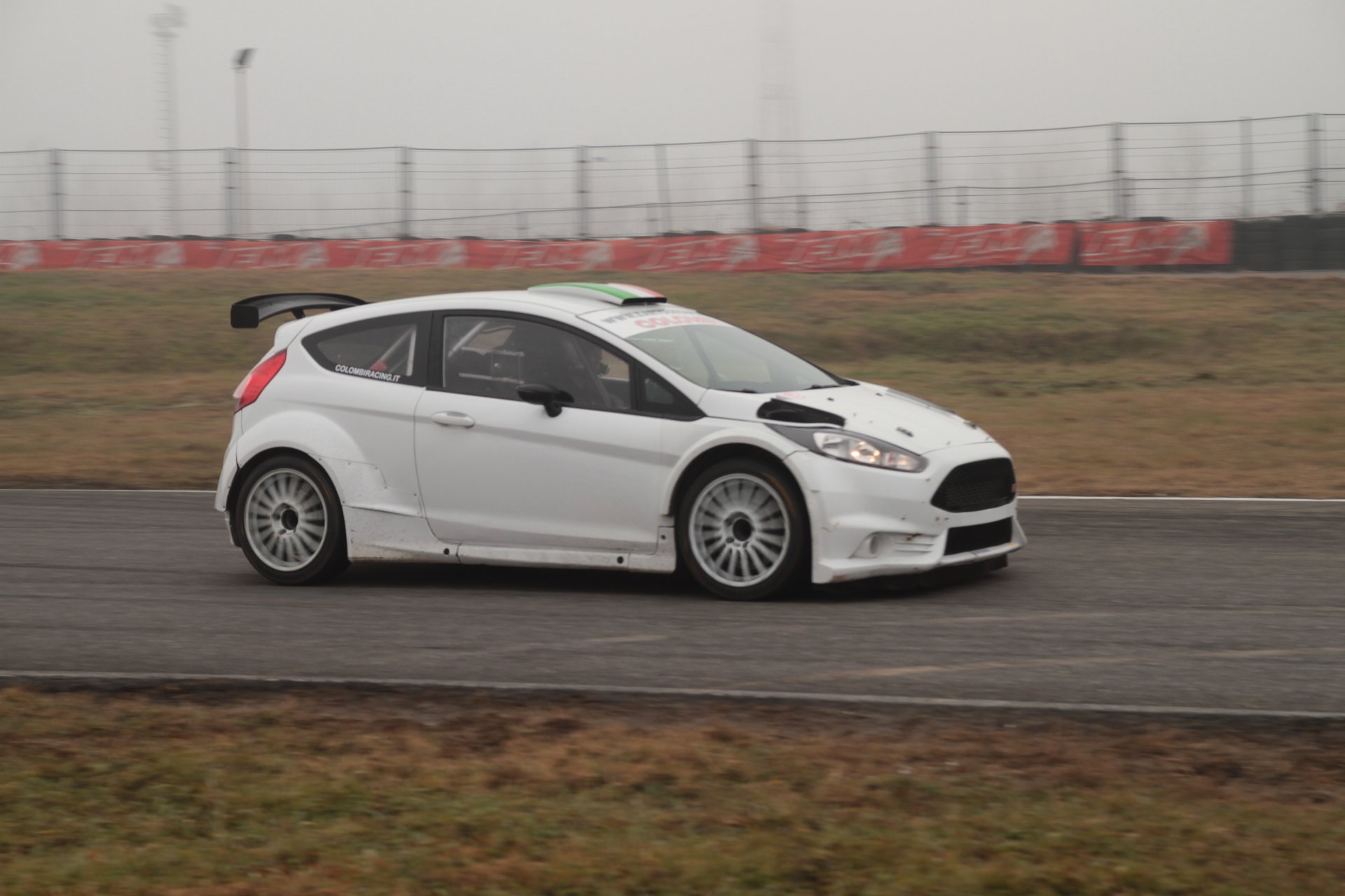 Ford Fiesta R5 – Esperienza Esclusiva