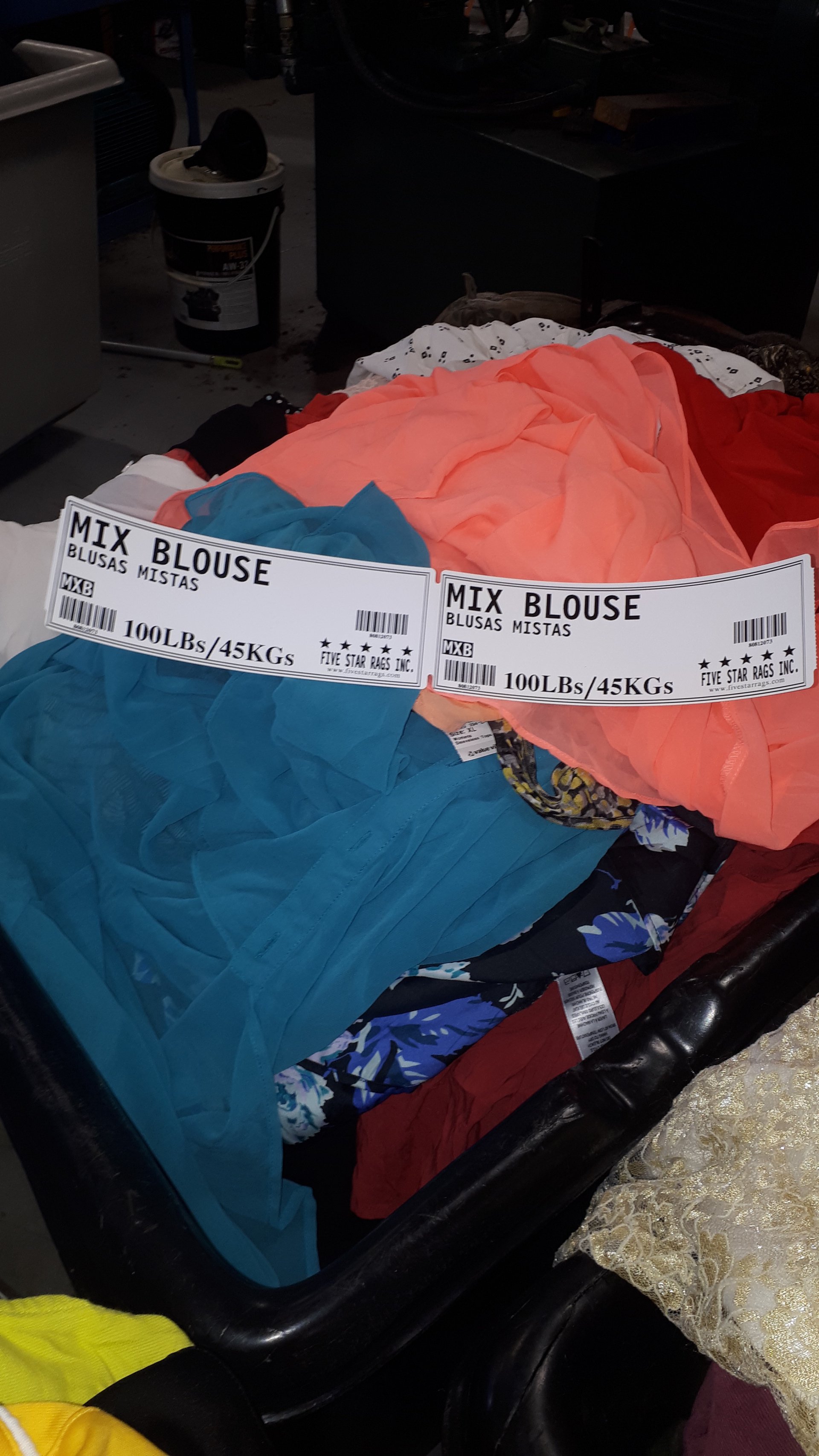 Clothing Gallery | Toronto, CA | Five Star Rags, Inc.