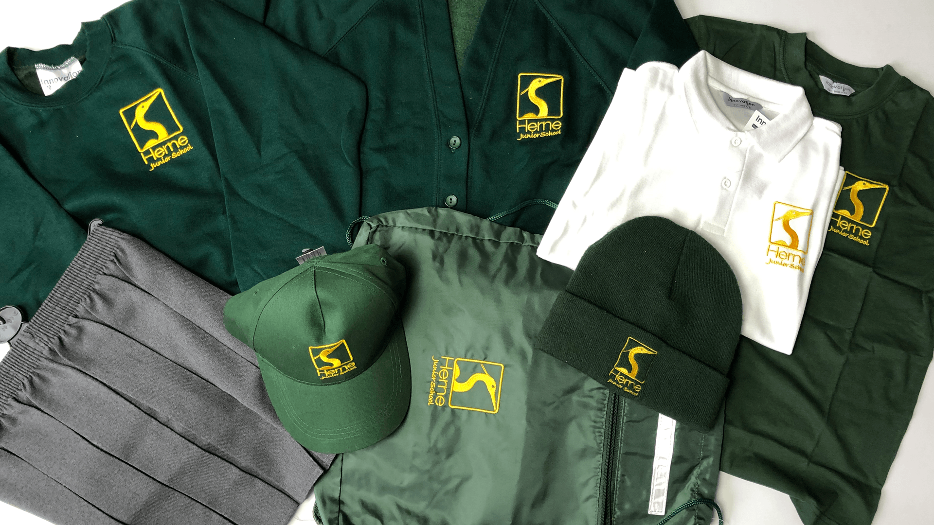 Home [www.petersfield-school-uniforms.co.uk]