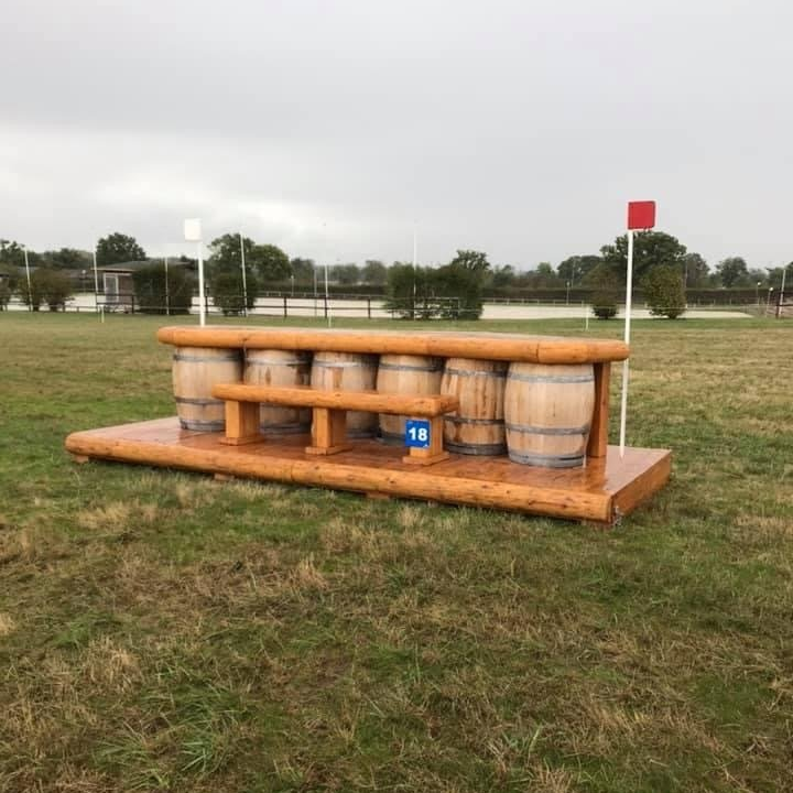 Fabricant d'obstacles de cross,concours complet d'équitation