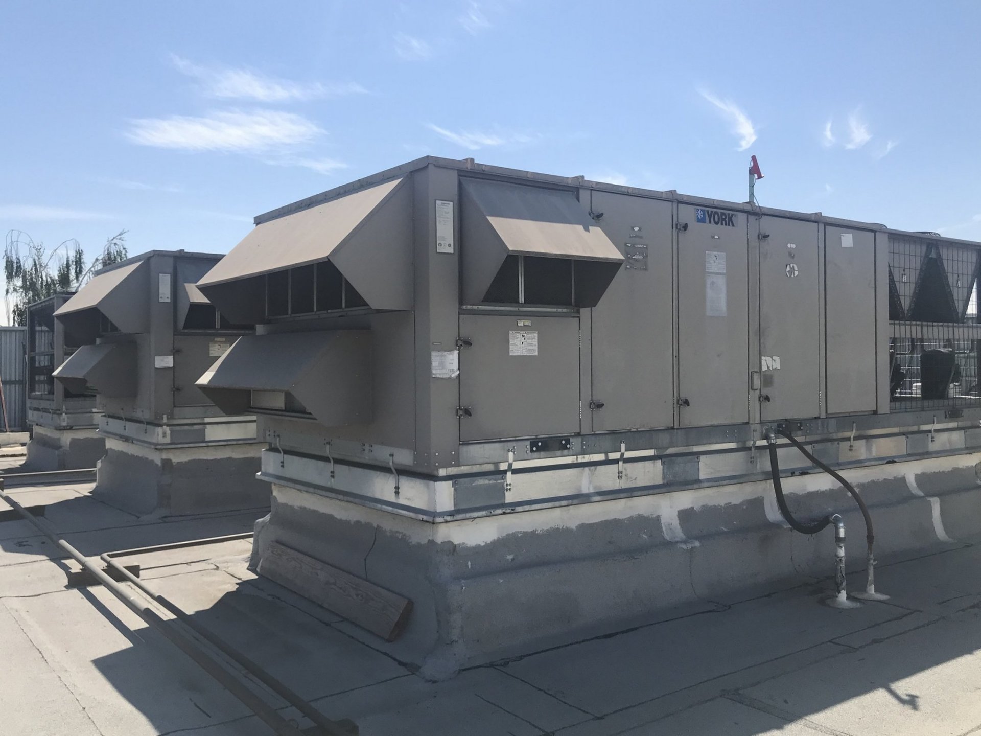 Commercial & Residential Heating Air Conditioning Sales & Service