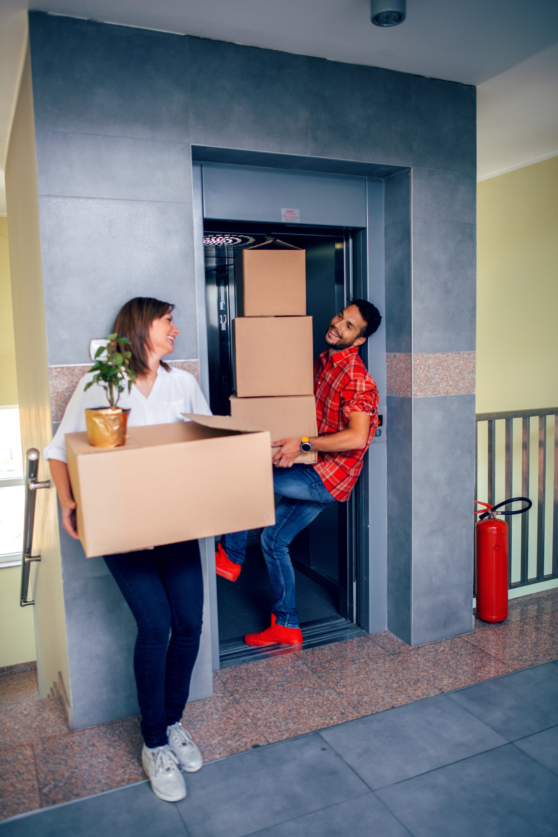 Onelift Group: elevators, modernization, home lifts, freight