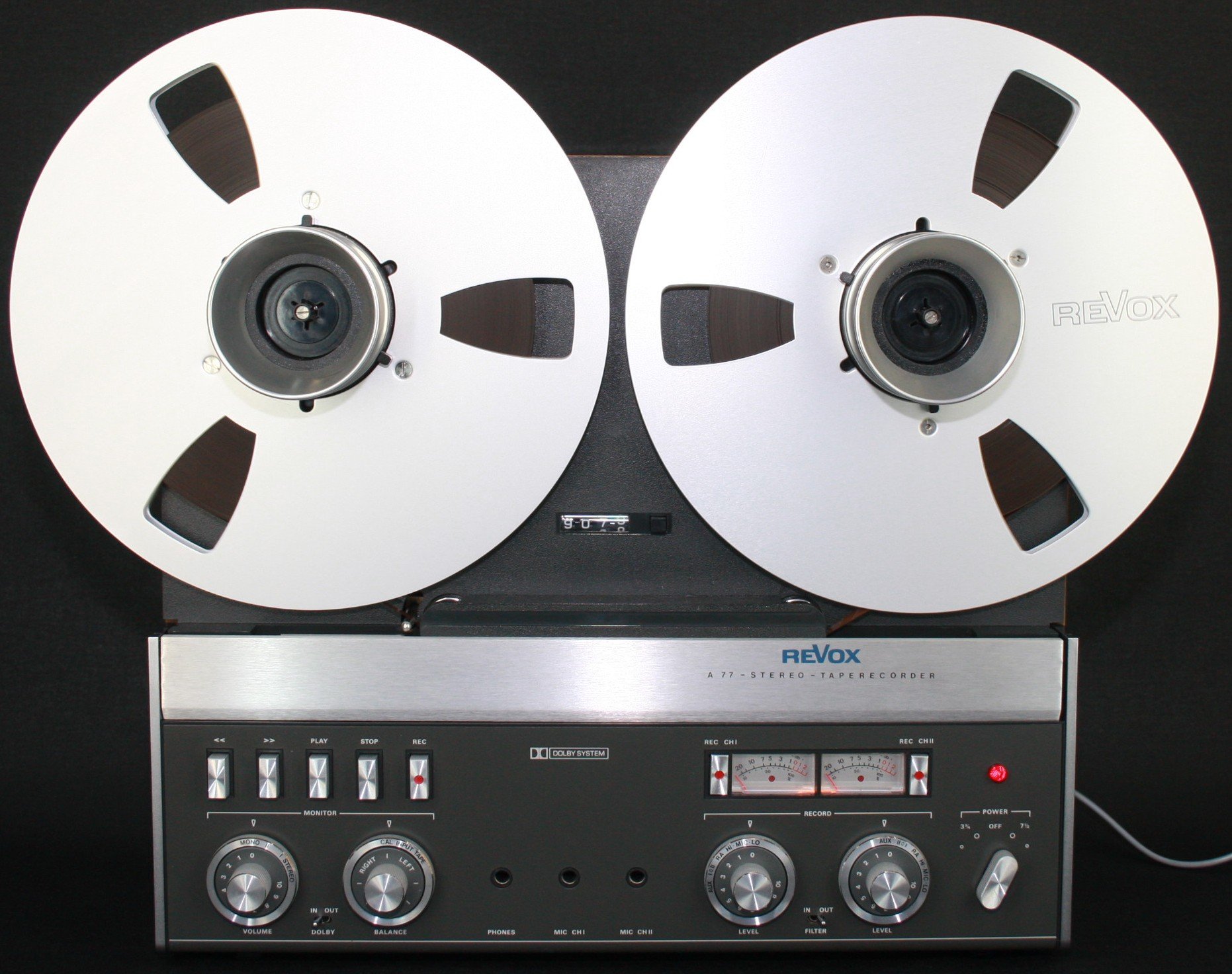 Premium-Hifi | Revox A77 tape machine, recorder the high class