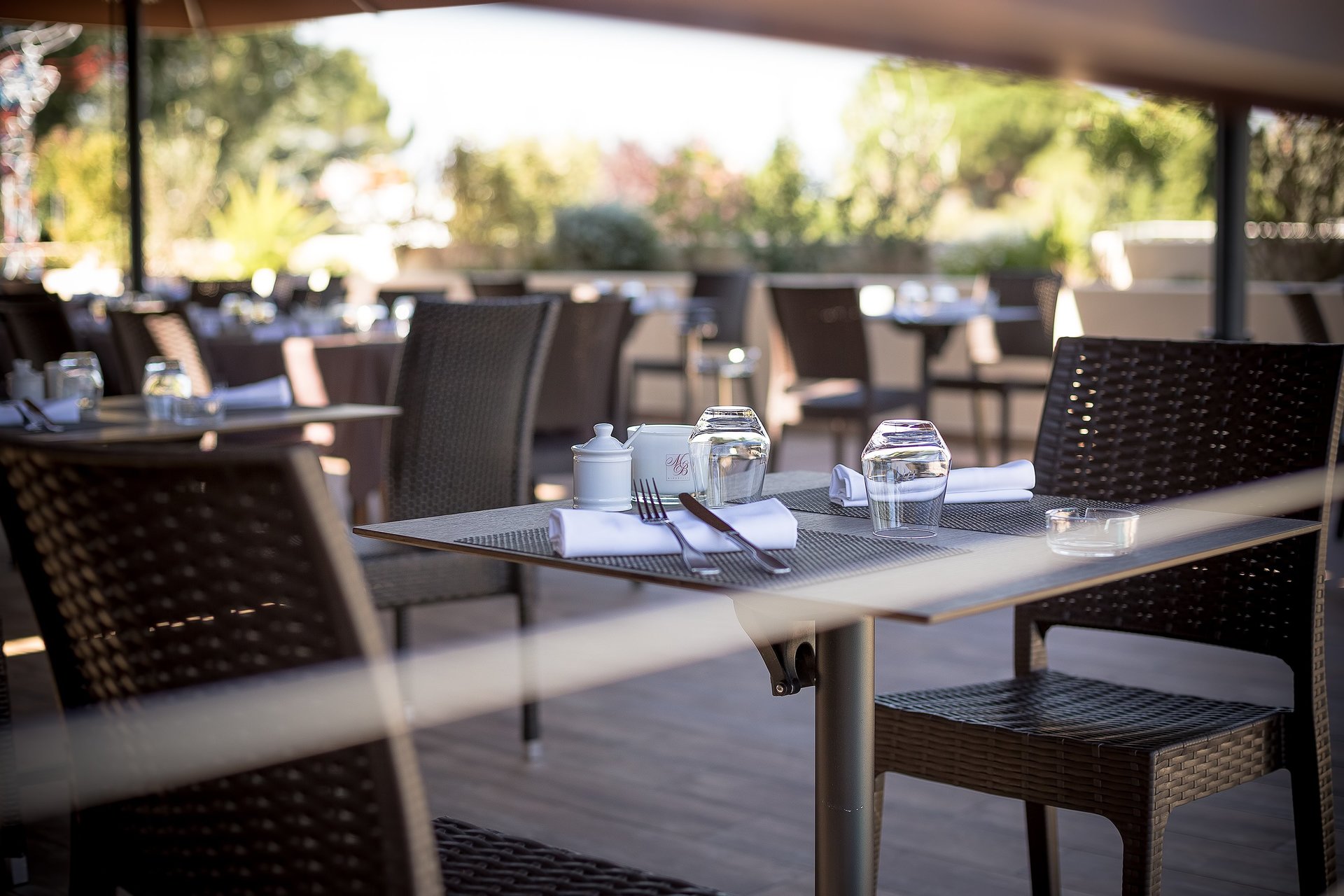 Découvrez le restaurant Mirabelle La Gaude en images - Site officiel