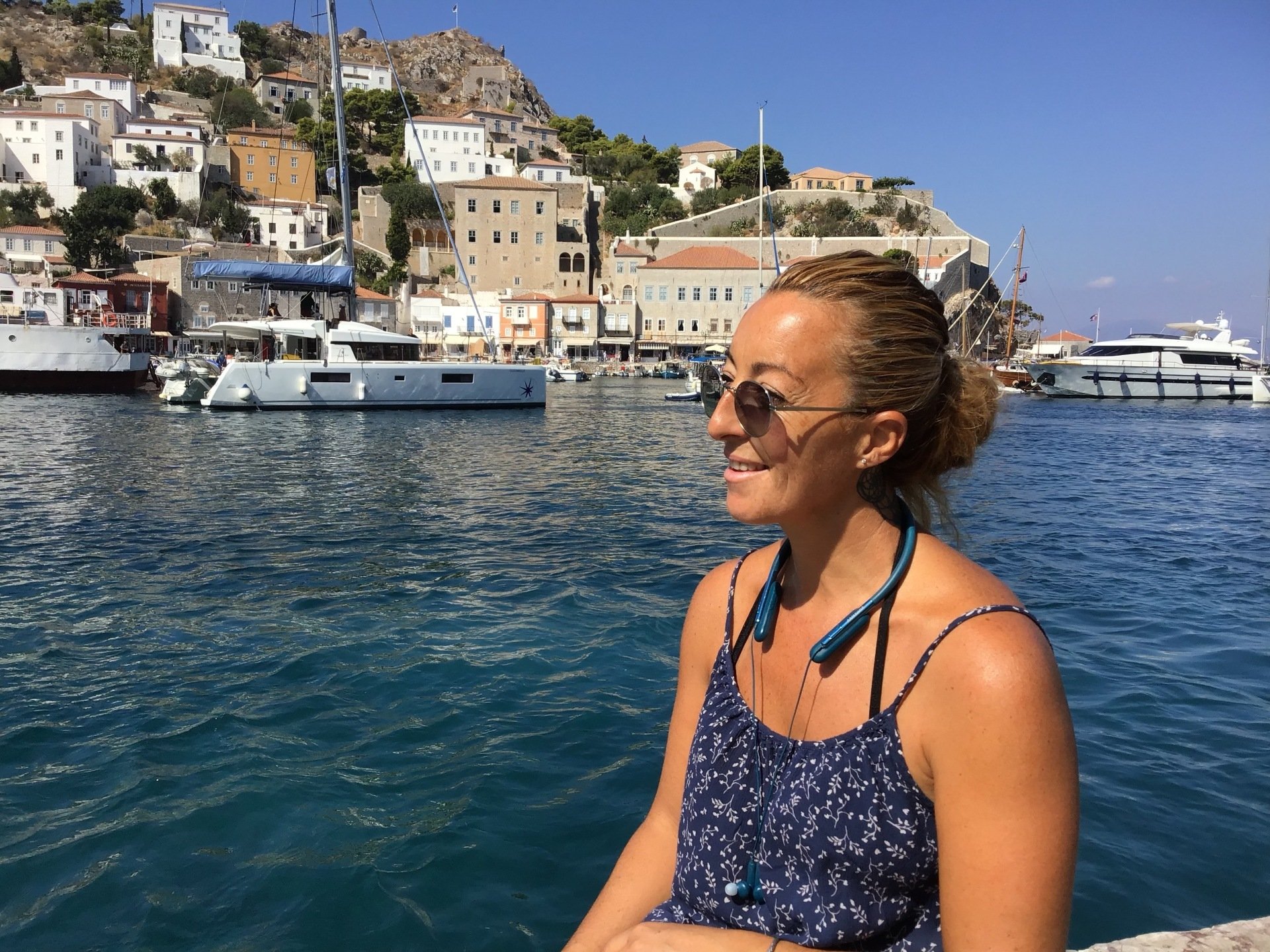 Eleni Sea Taxi - Marina Lazou - Transport on Hydra