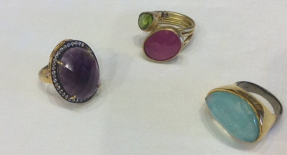 Mata Gold on Hydra Island Greece, Hydradirect Shops and Services