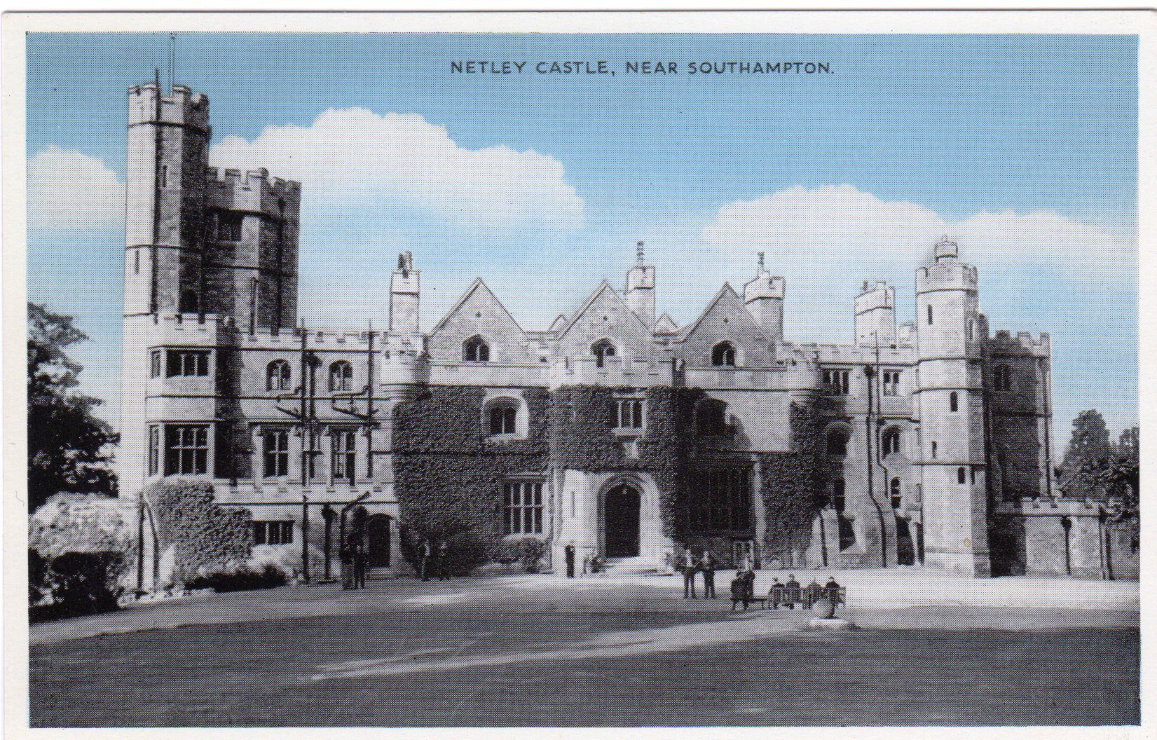 Past Netley Abbey Villagers