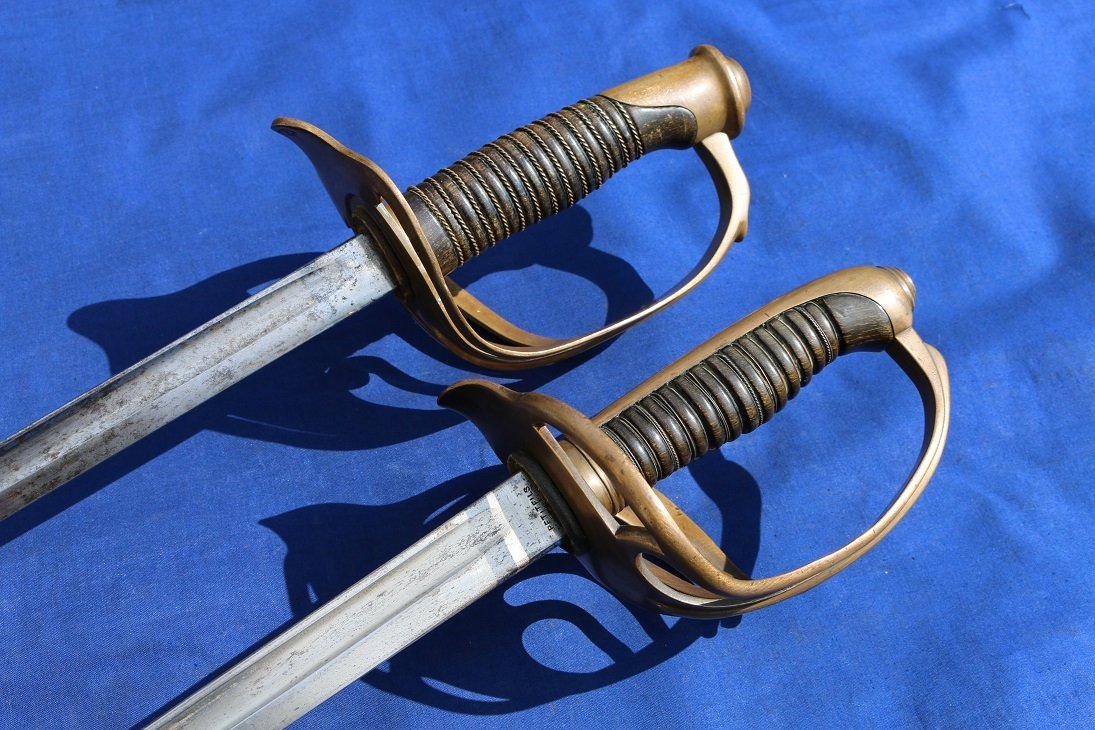 Antique Swords for sale in the UK - Buying and Selling