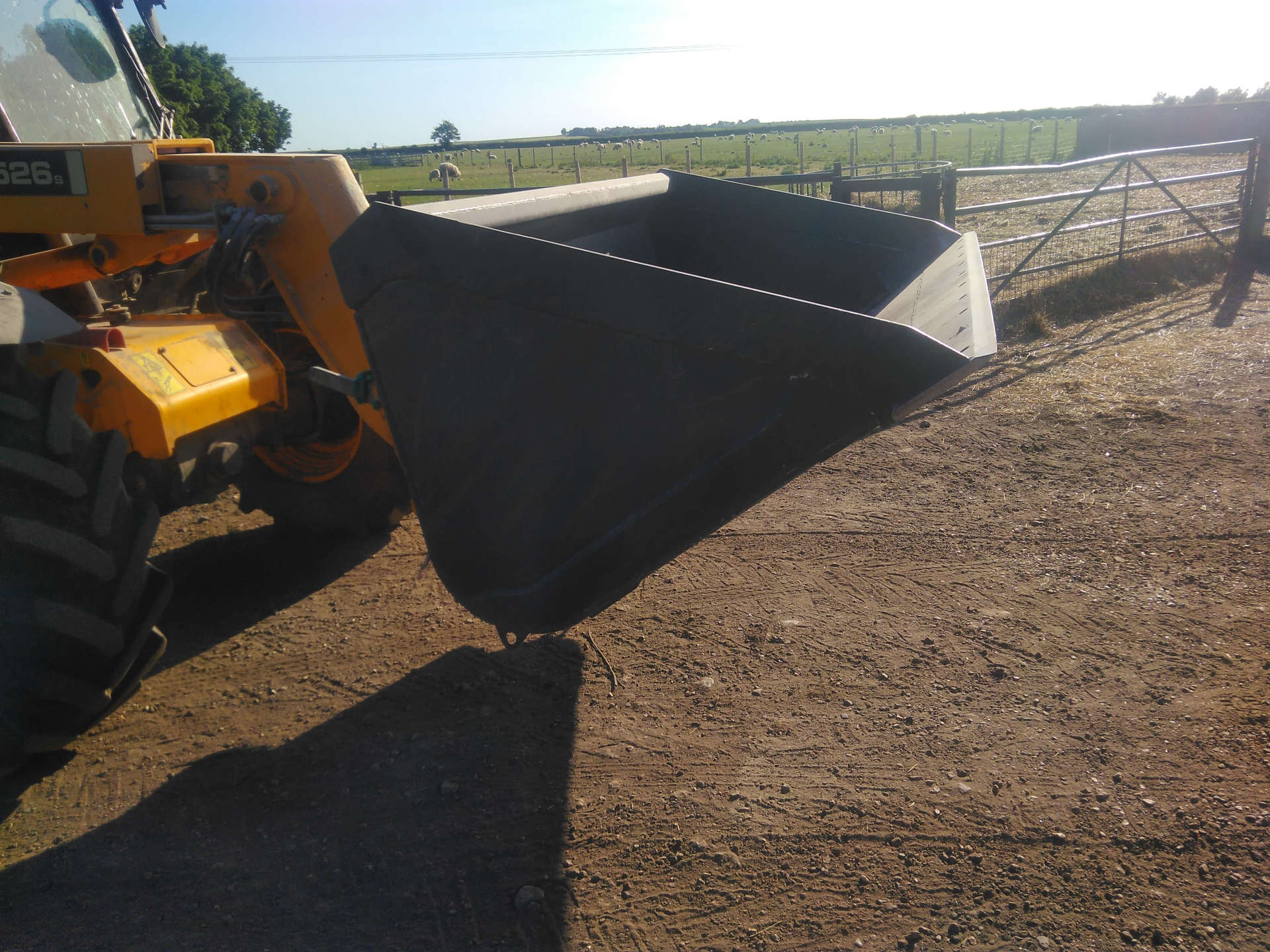 General Purpose Bucket | CERES Machinery | Made in the UK