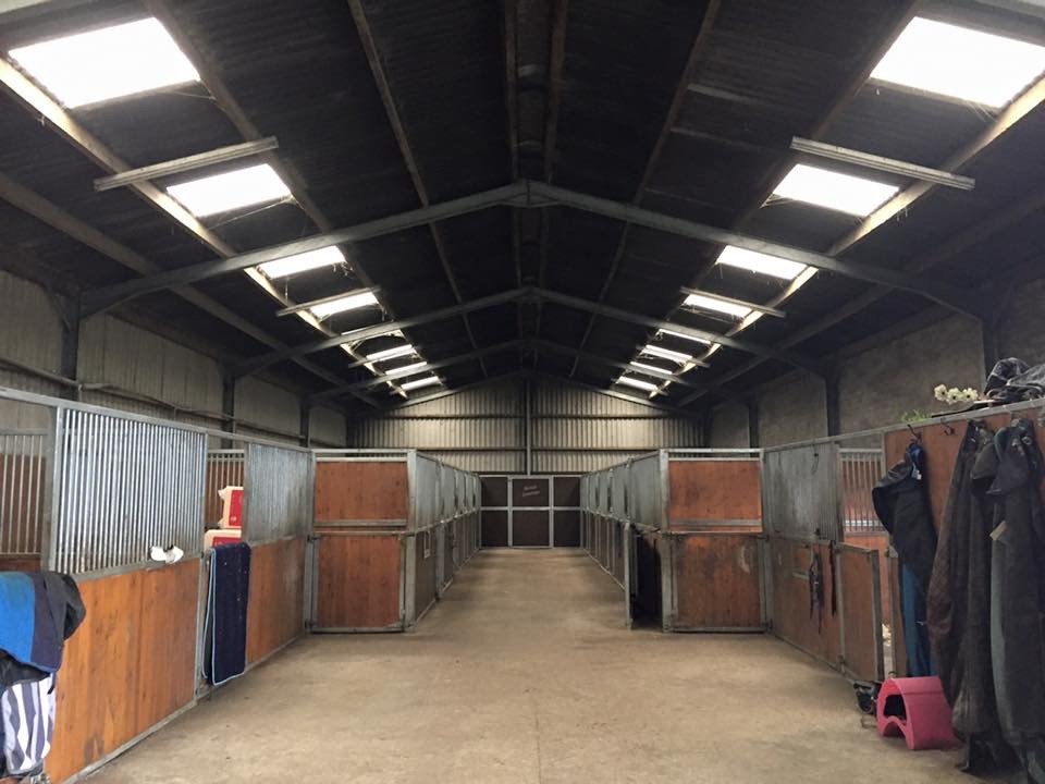 Barlosh Riding School