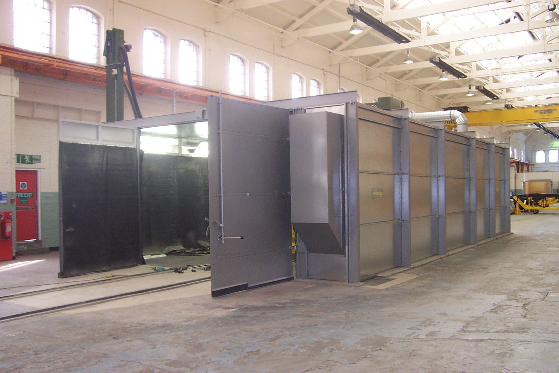RIFATEC GMBH - Blasting room and blasting hall