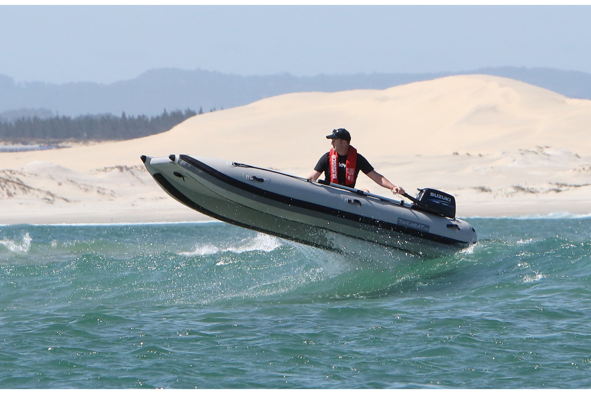 Takacat catamaran inflatables