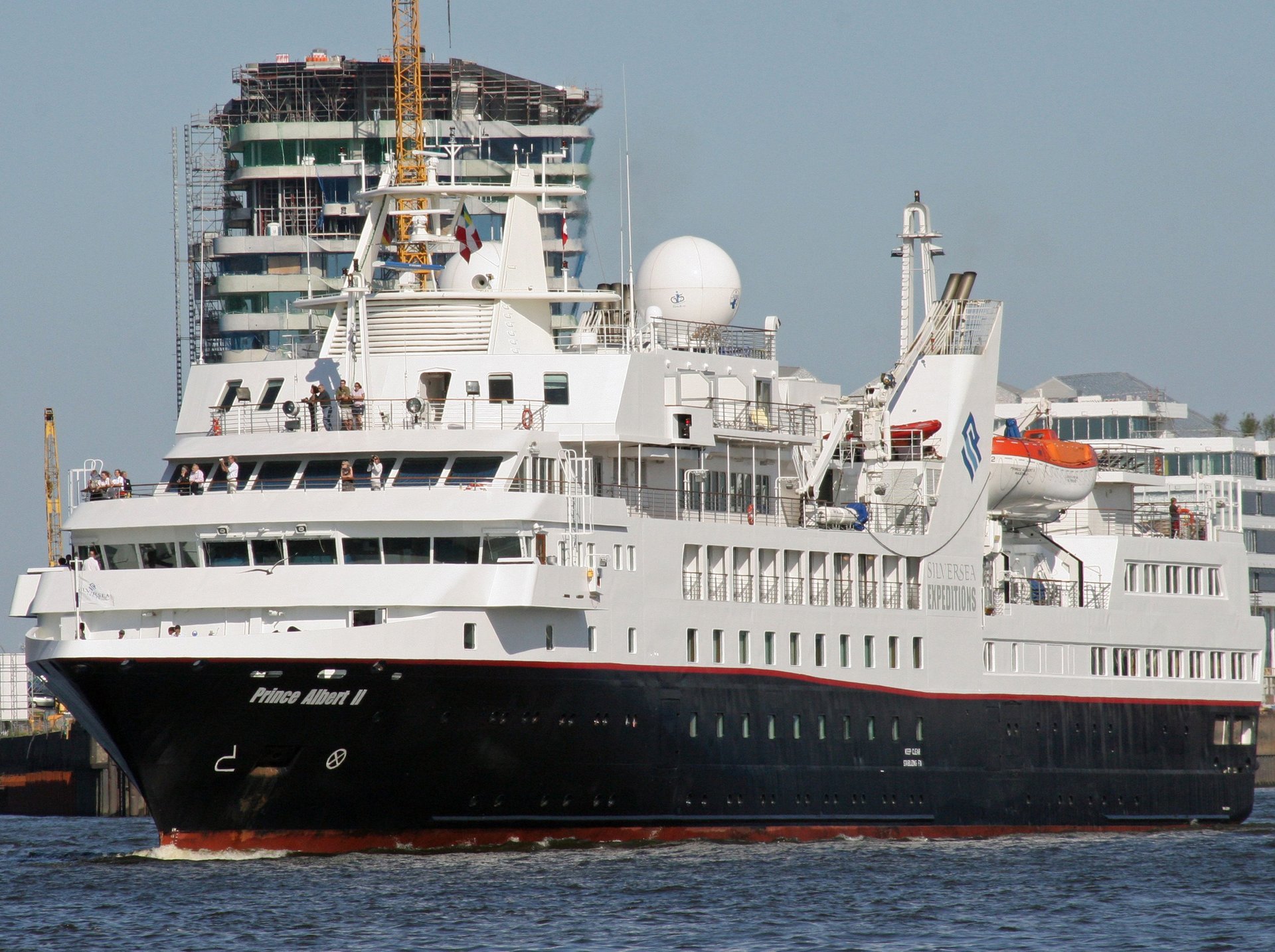 Kreuzfahrtschiffe zu Gast in Hamburg