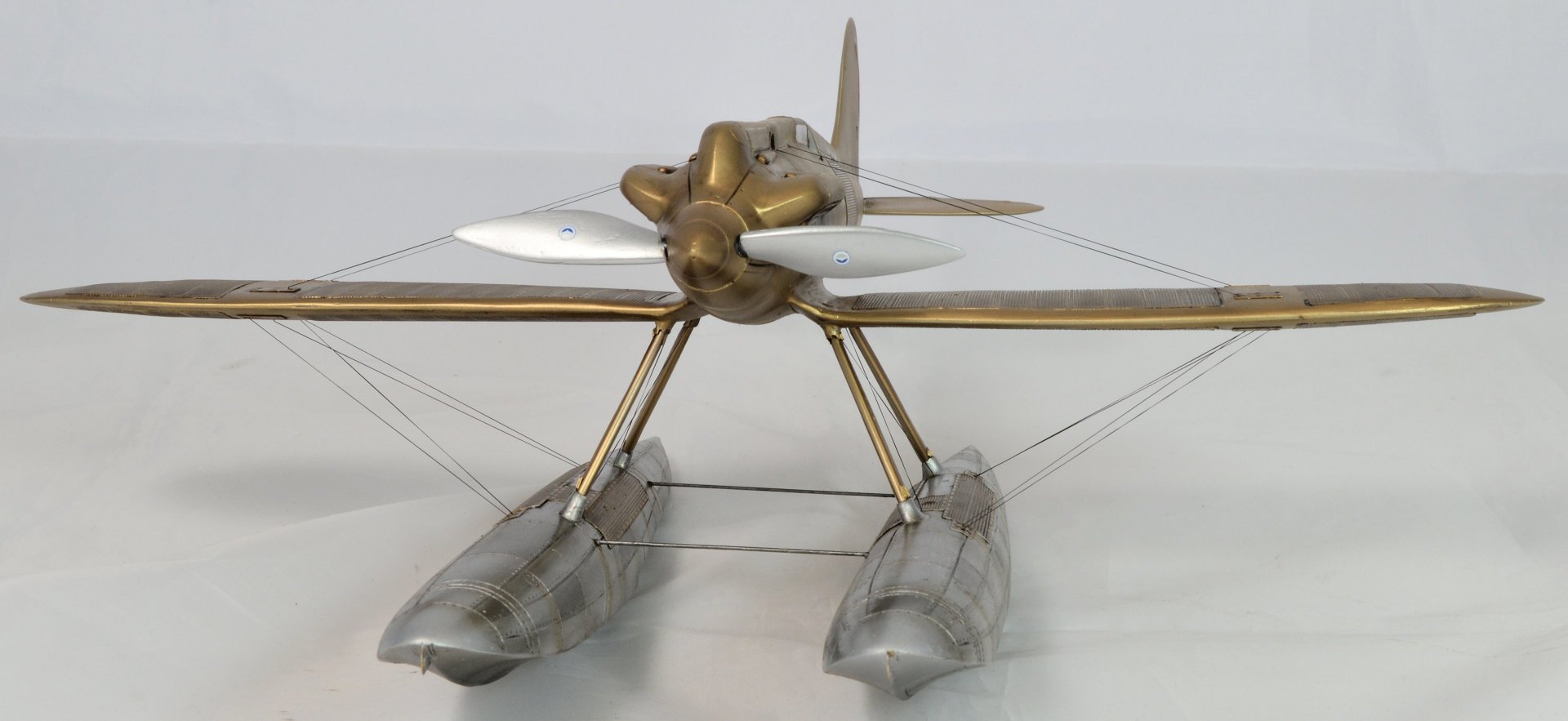 Gloster VI