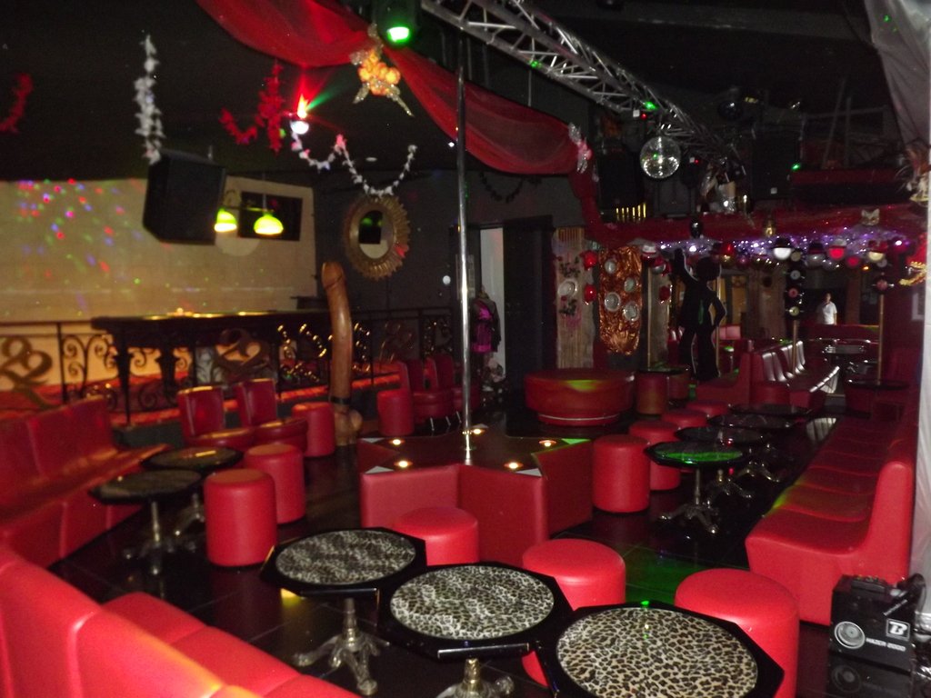 Club libertin 2plus2 | Divertissement pour adultes | Paris