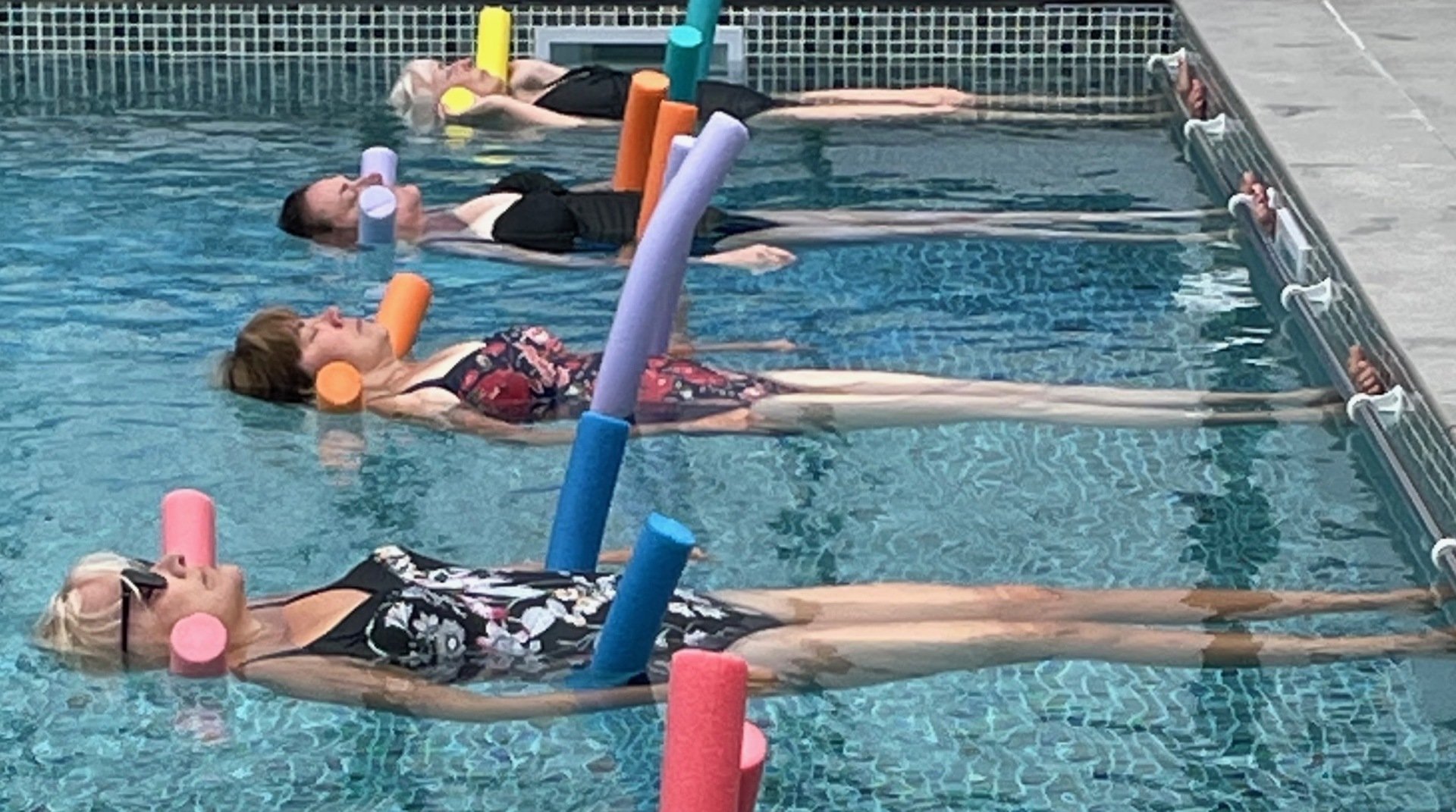 SLK Aqua Yoga - Aqua Yoga for Every Day and Everyone