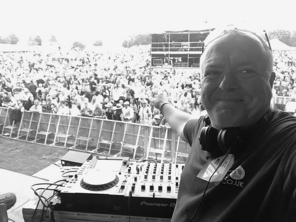 DJ Bully (Darren Bull) - Radio Presenter | Production | Voice Over ...