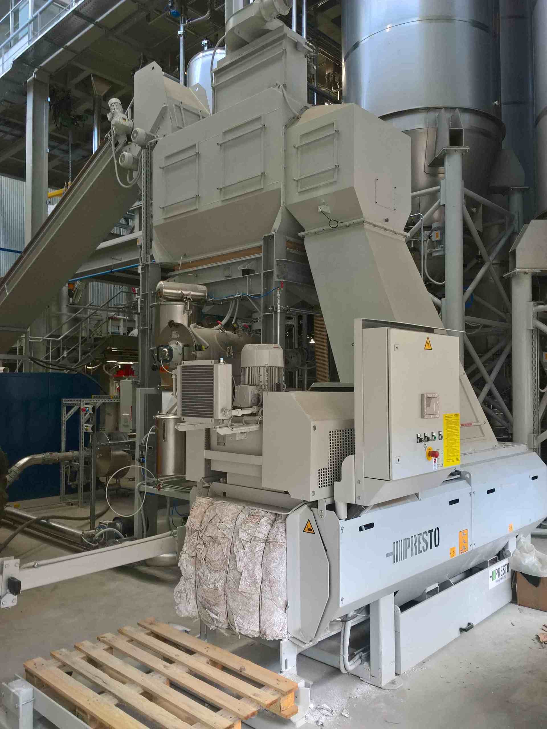 Bag emptying machines