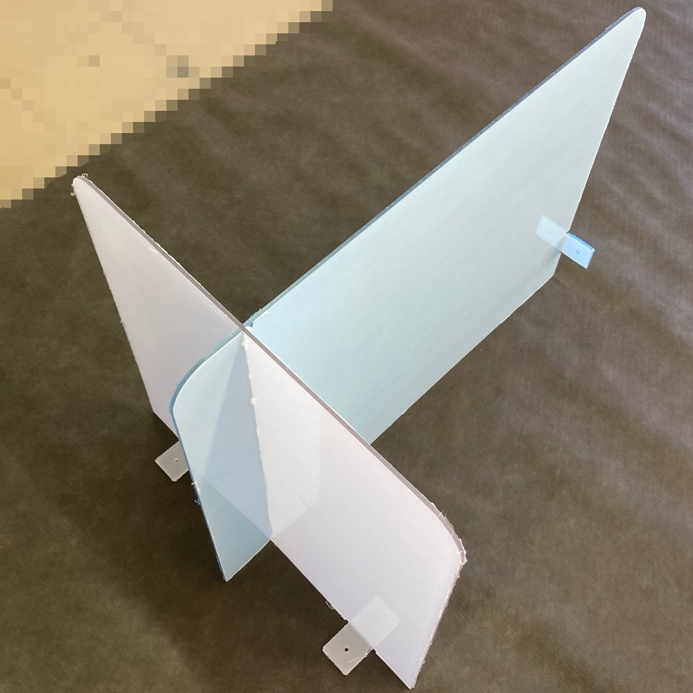 Fabrication de séparations de tables 👷🏼‍♂️😷