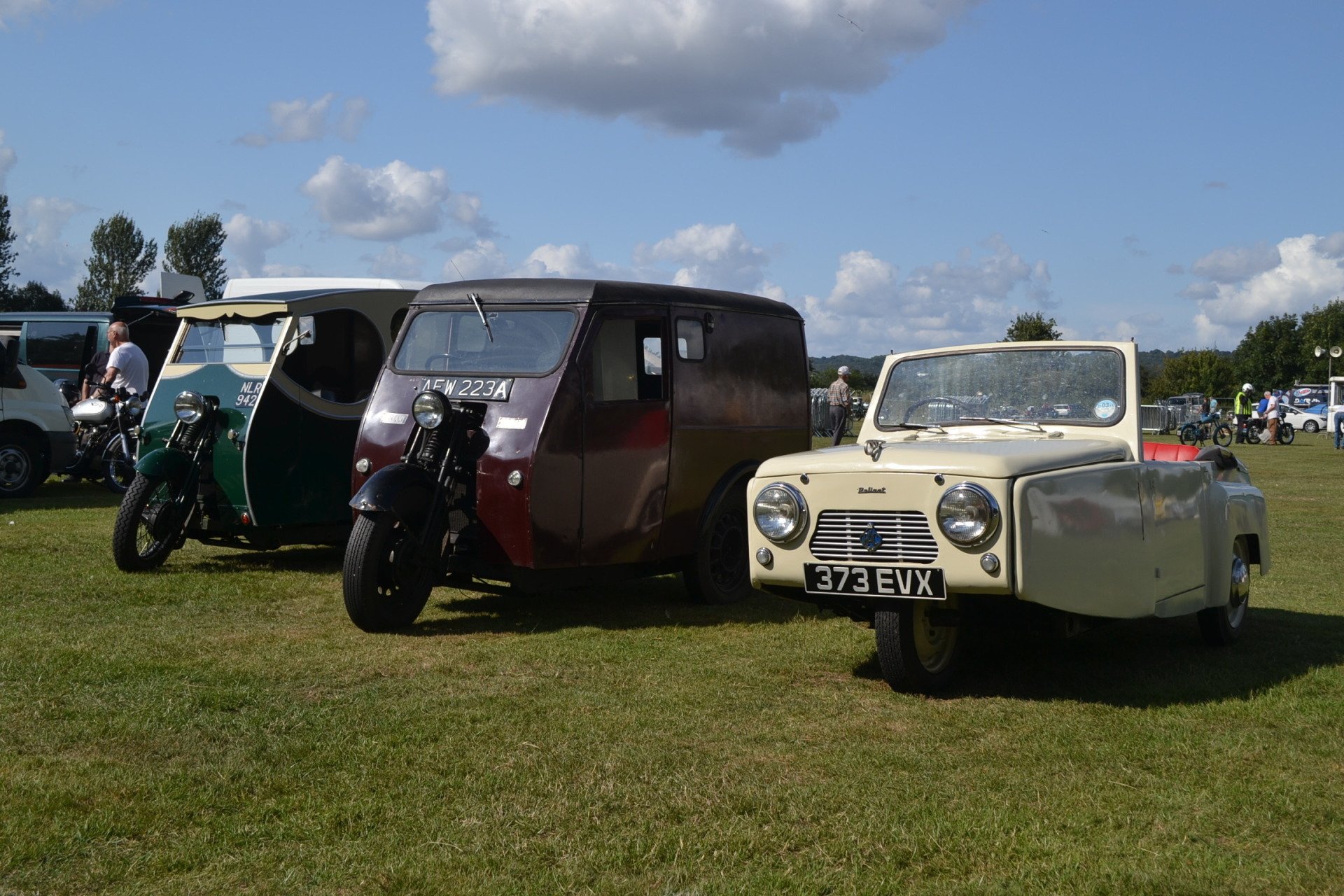 The Raleigh Safety Seven and Early Reliant Owners' Club