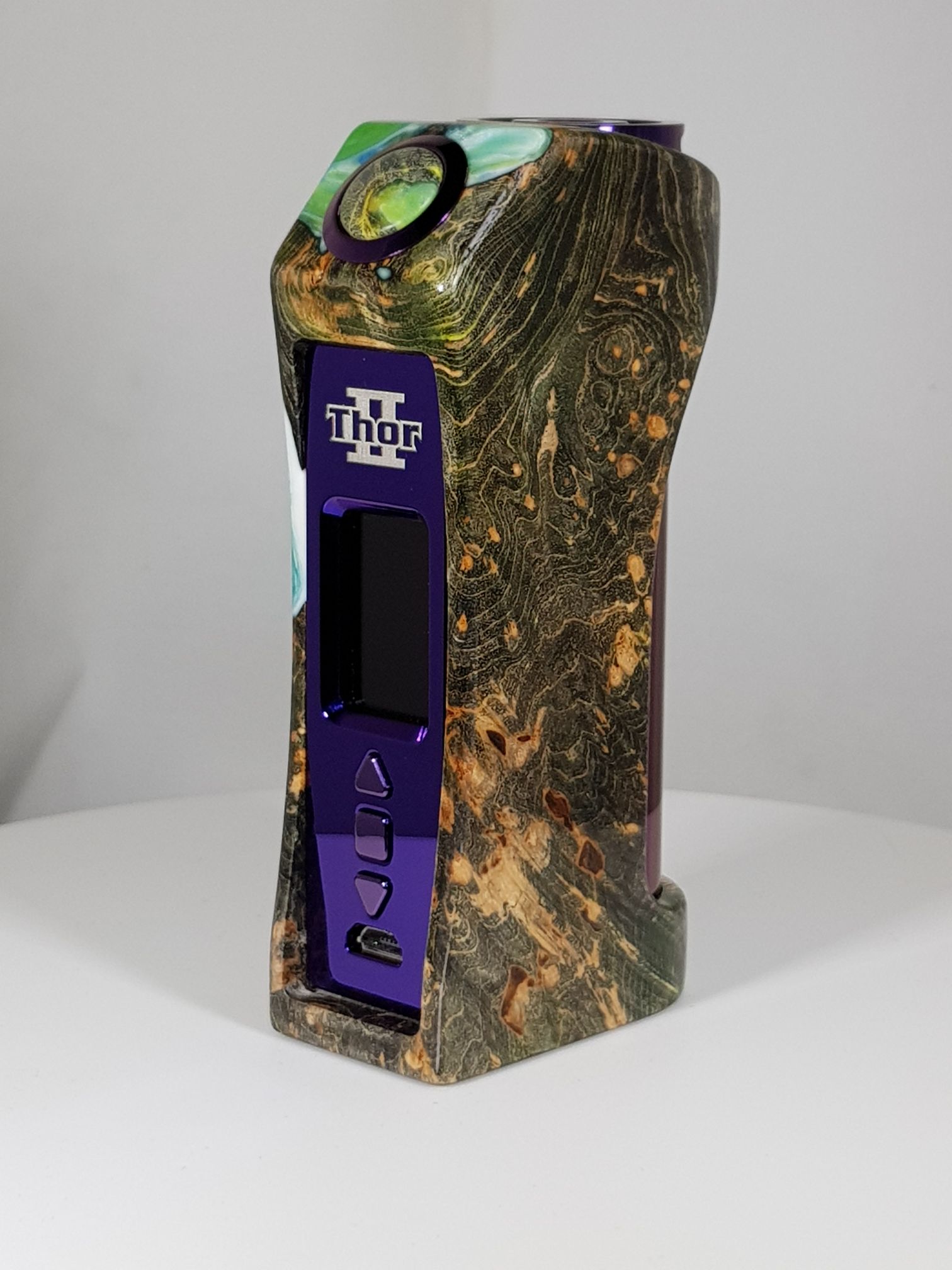 Asmodus UK high end stabilized wood box mod and squonkers