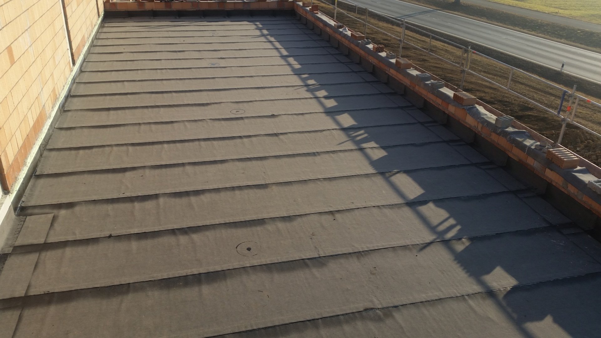 MR Bedachungs GmbH – Der Spezialist für Flachdächer