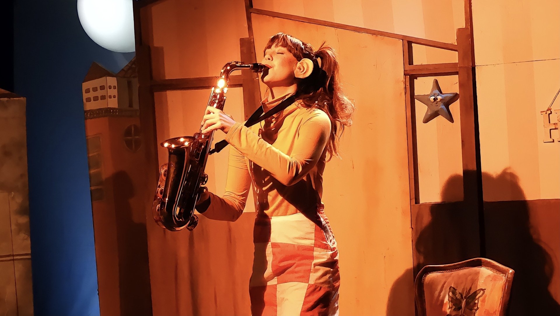 Entrevistamos a la protagonista de Orejas de Mariposa