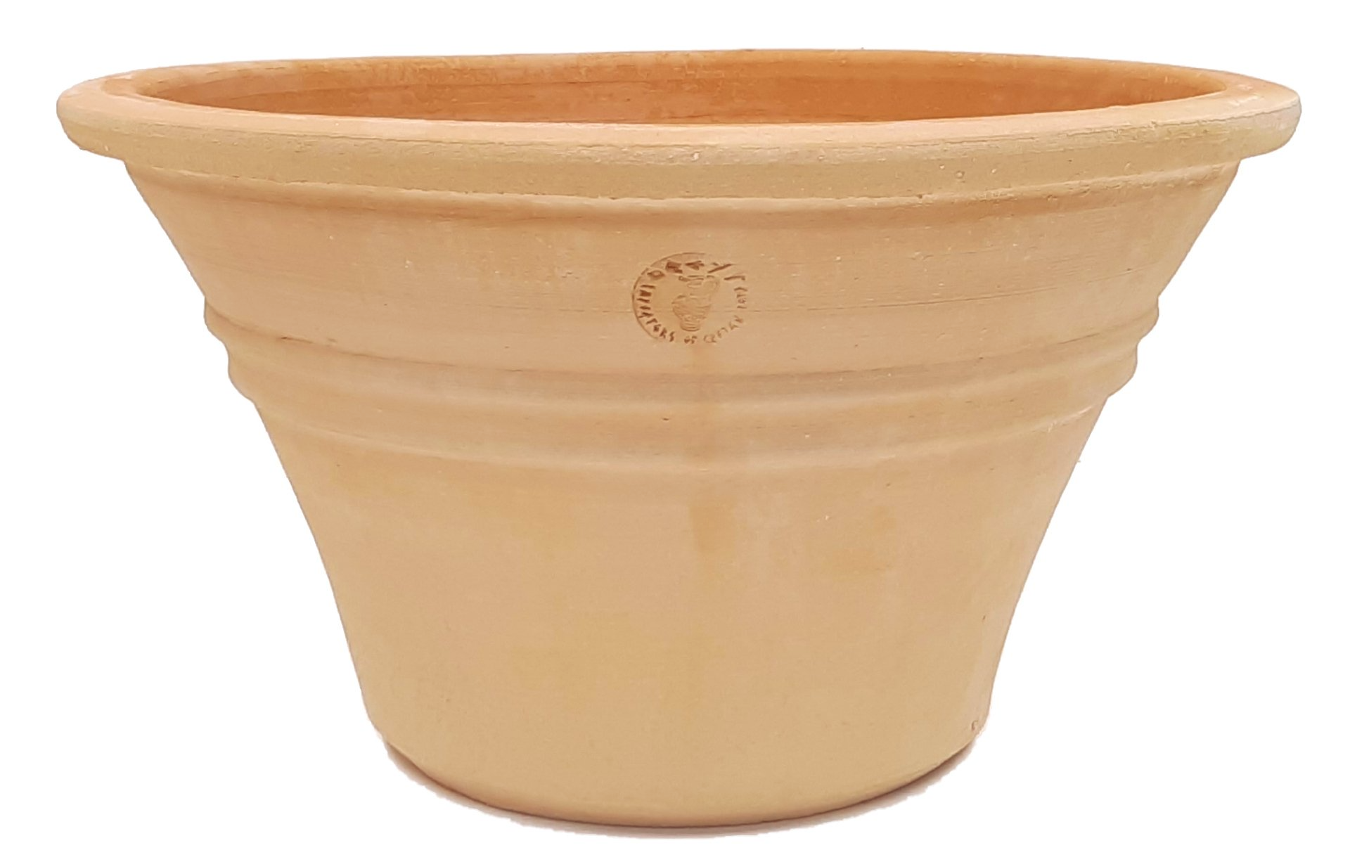 Oreya Cretan pots. Frost proof terracotta pots and planters.
