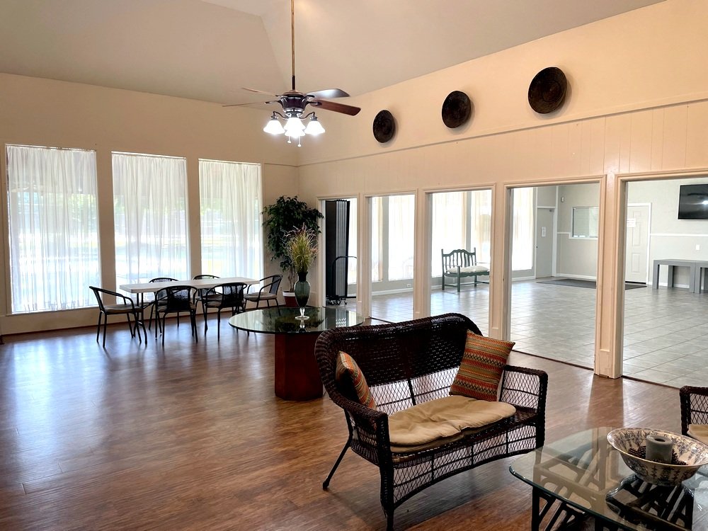 Clubhouse/Tennis Courts/Pool