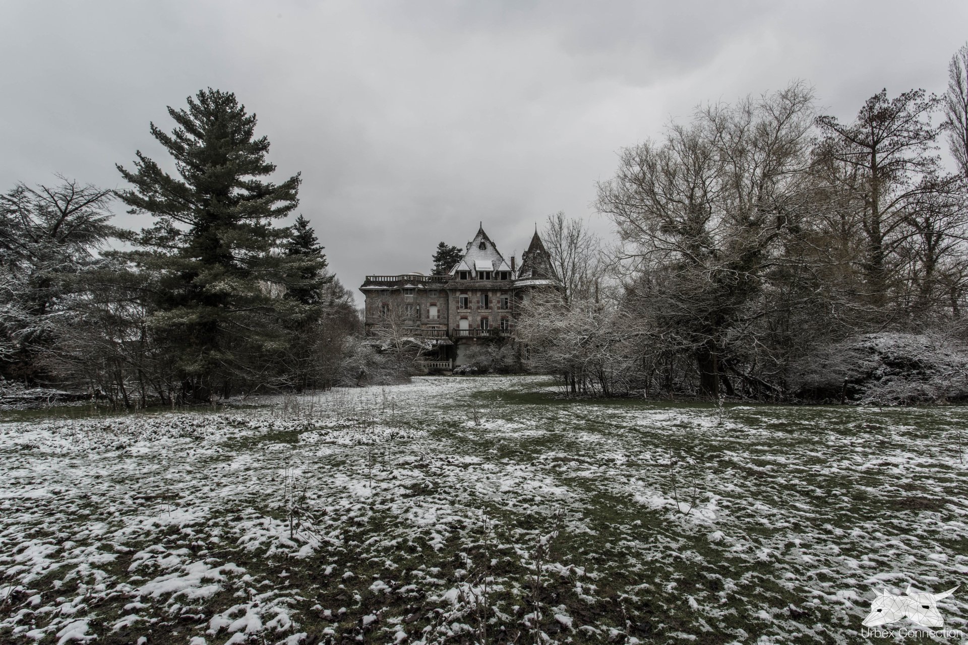 Manoir Colimaçon – Exploration Urbaine et Histoire