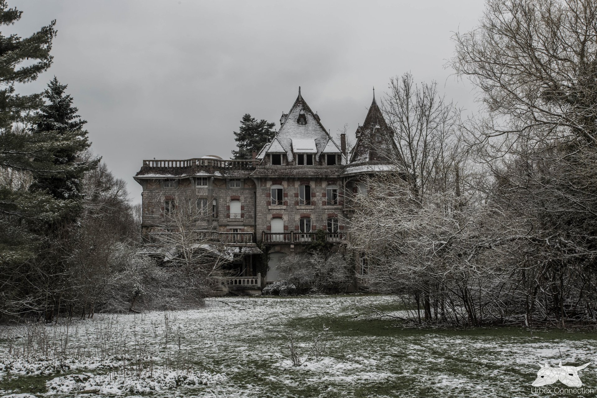 Manoir Colimaçon – Exploration Urbaine et Histoire