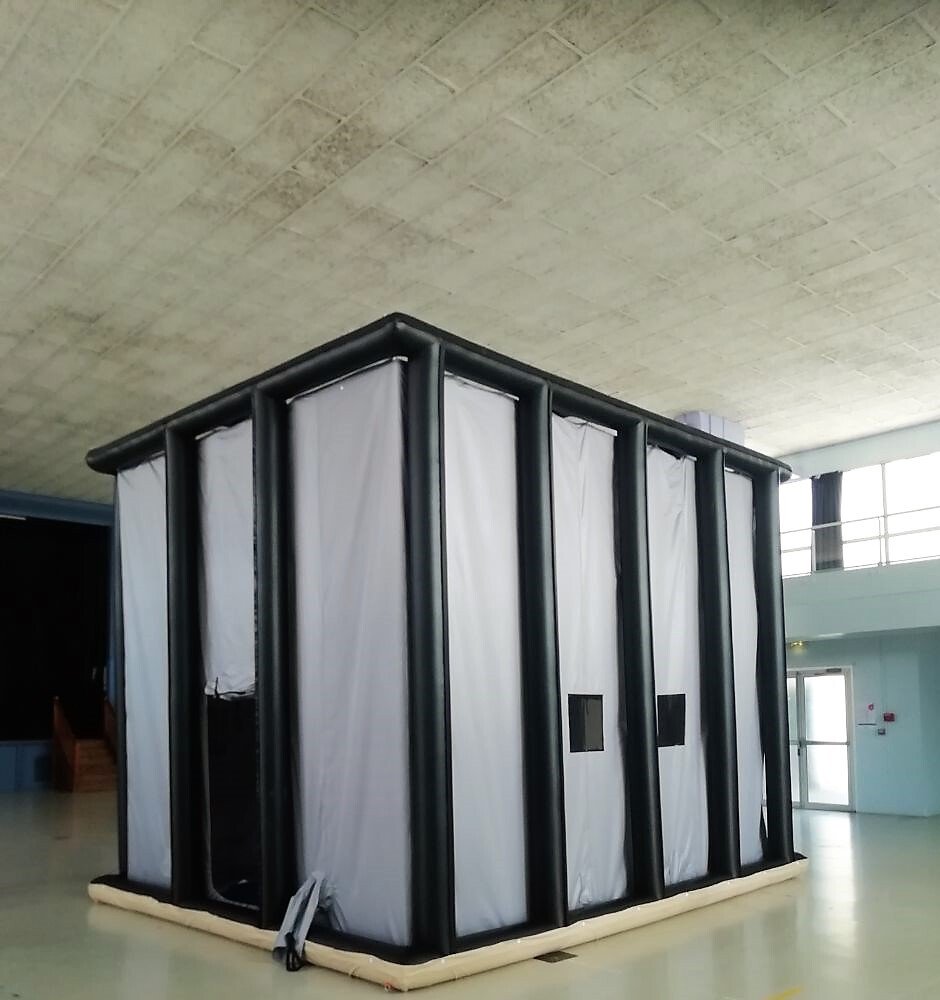 Mobile airlock for the hydroelectric industry